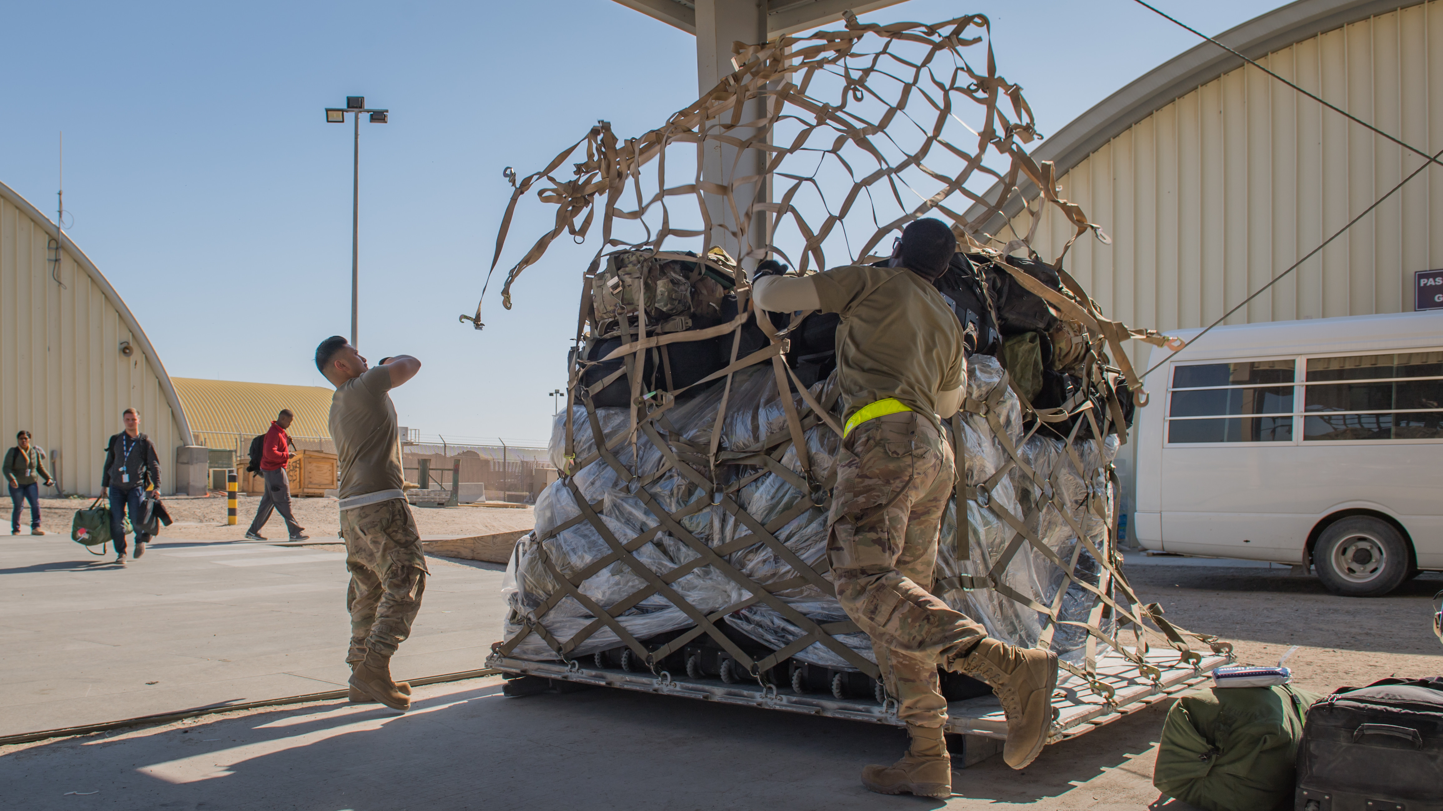 Your Ticket to the AOR: Aerial Porters Welcome You to ASAB > U.S. Air ...