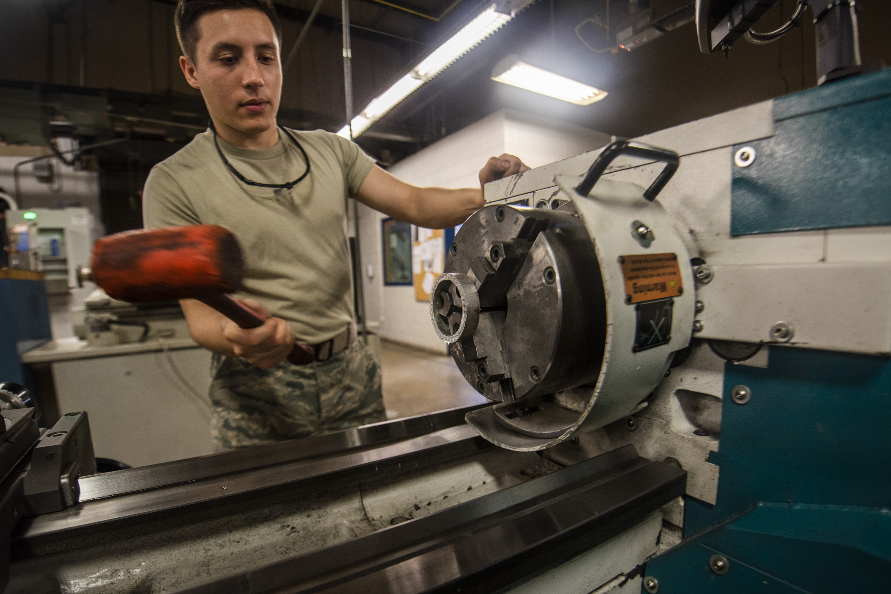 Metals tech keeps Moody aircraft going