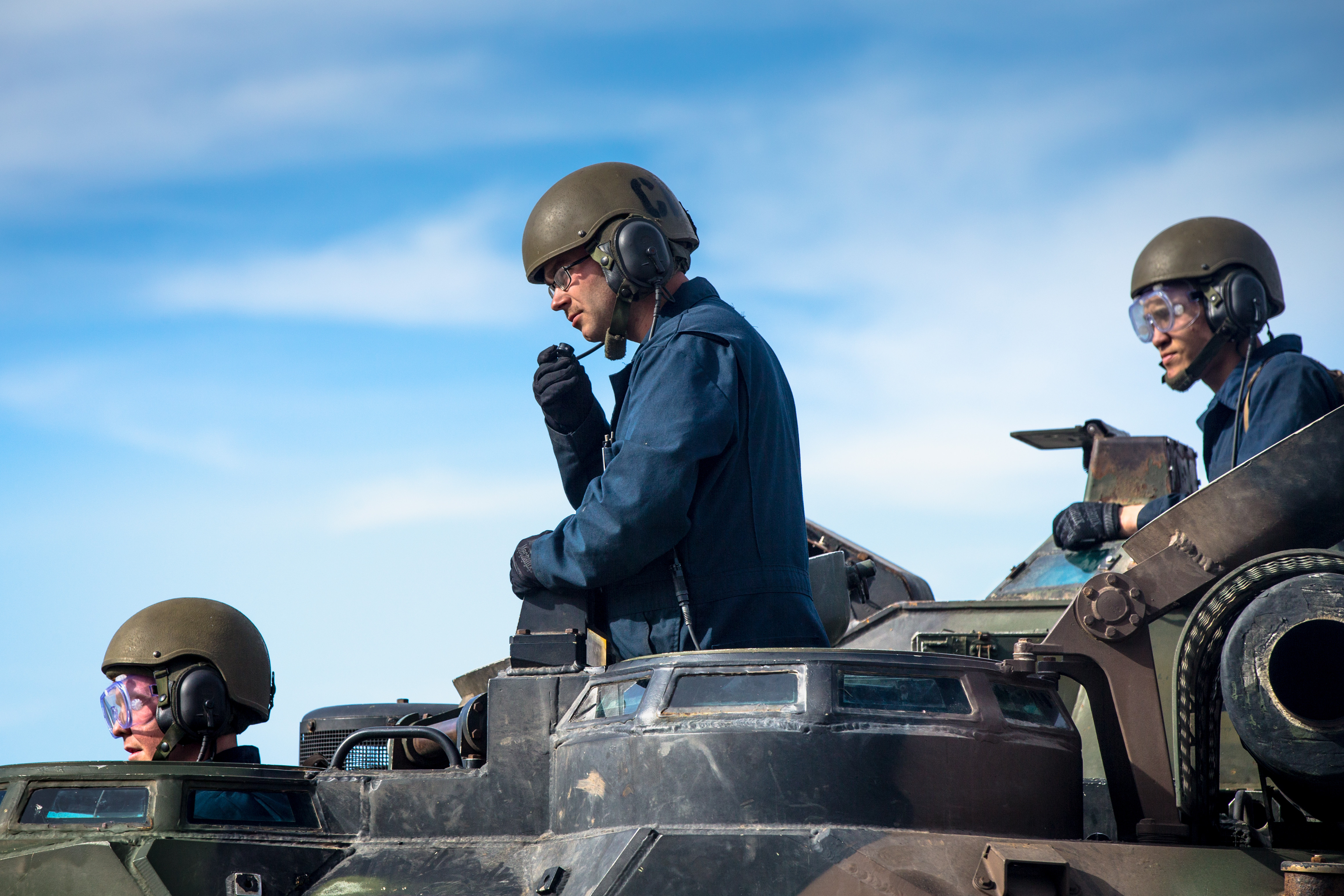 The amphibious tip of the spear > United States Marine Corps Flagship ...