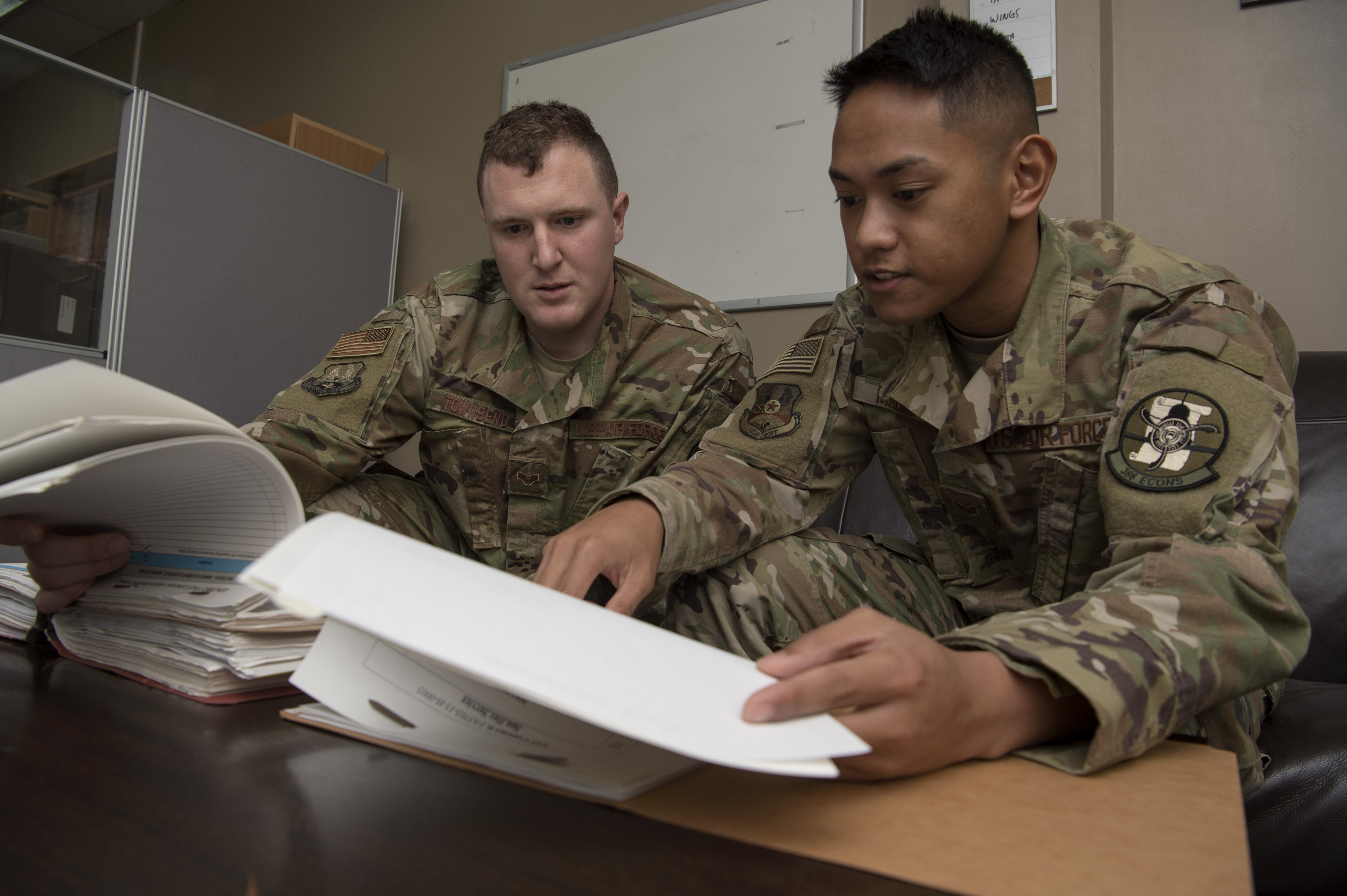 386th ECONS Airmen ensure procurement of supplies > U.S. Air Forces ...