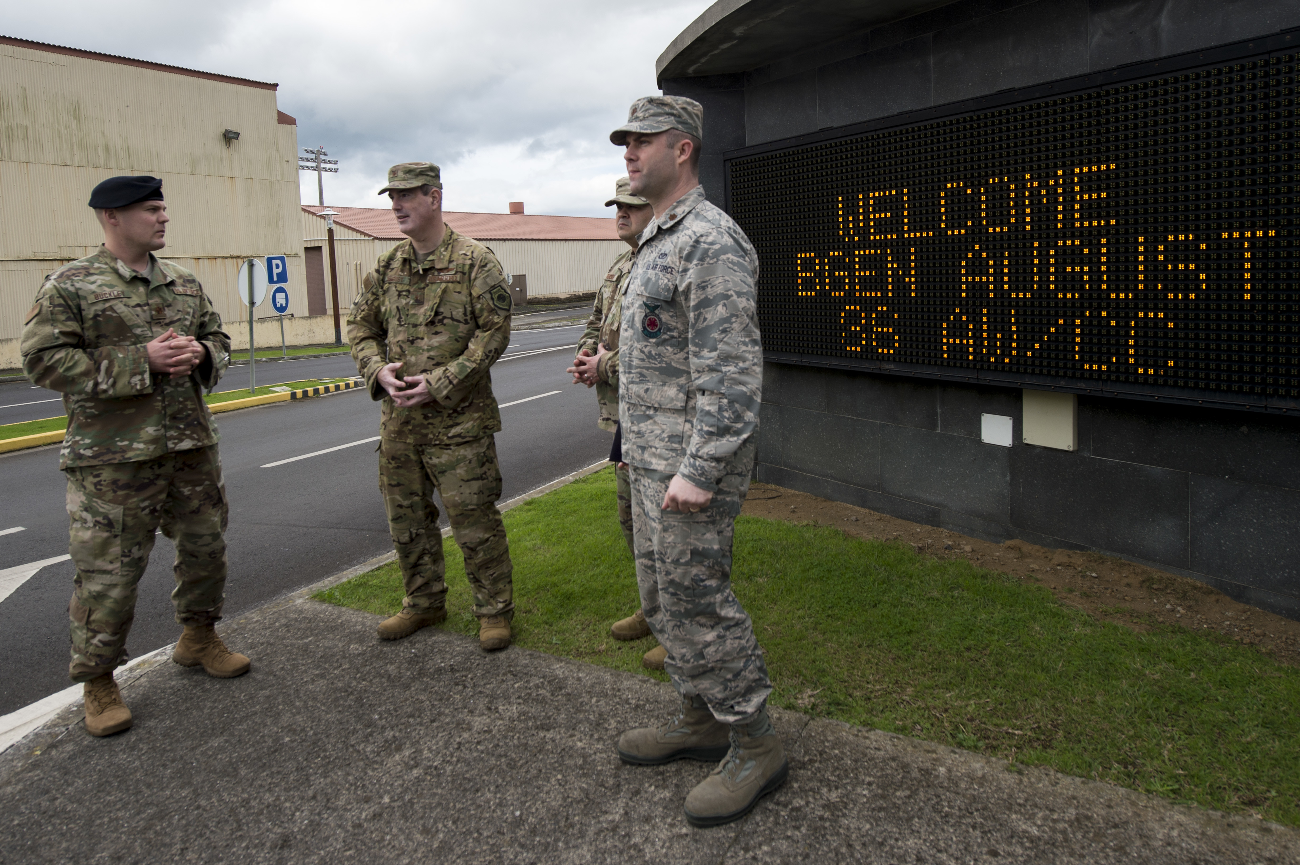 86th AW command team visits GSUs > Ramstein Air Base > Article Display