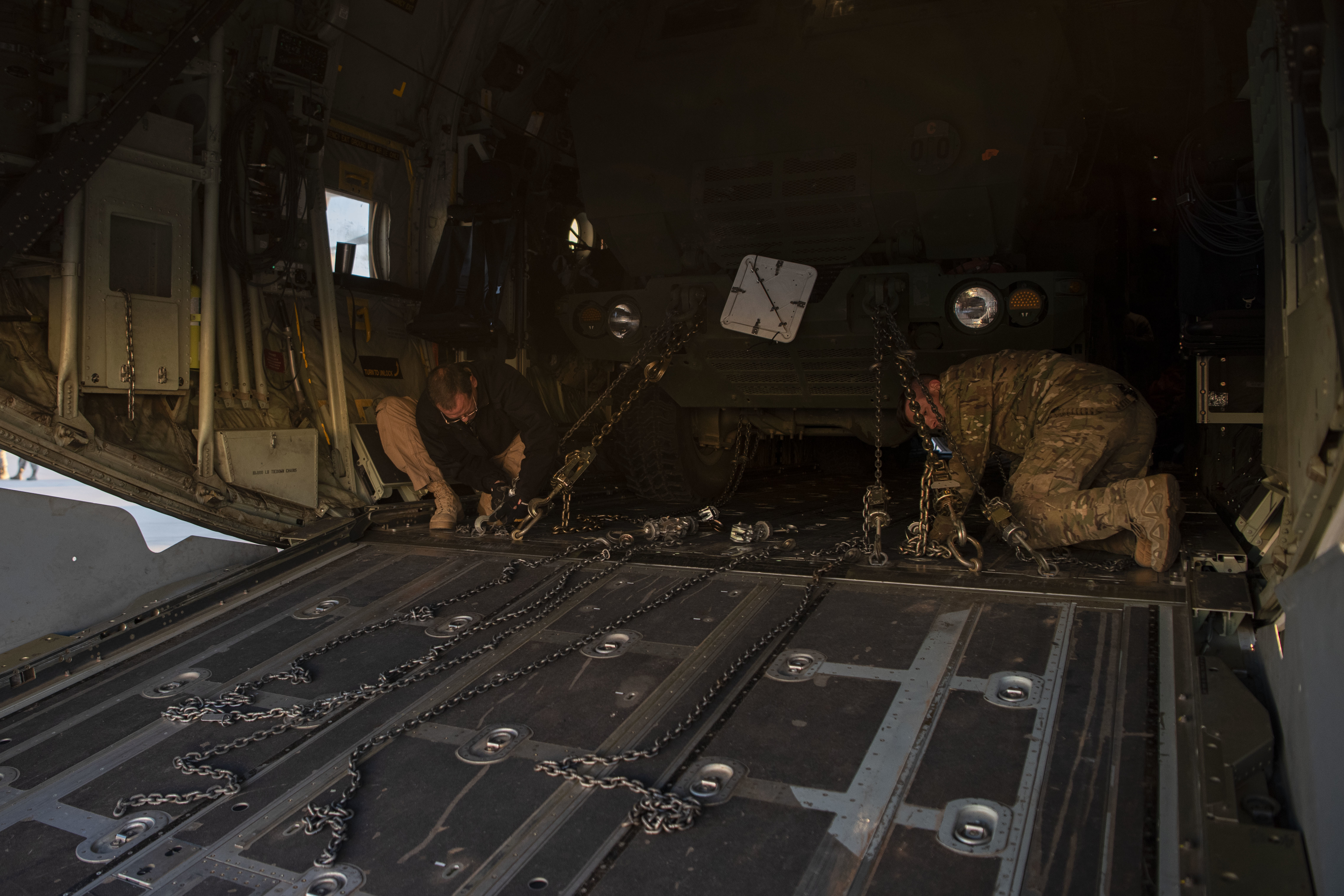 HIMARS mission showcases joint-ops capabilities at Emerald Warrior ...