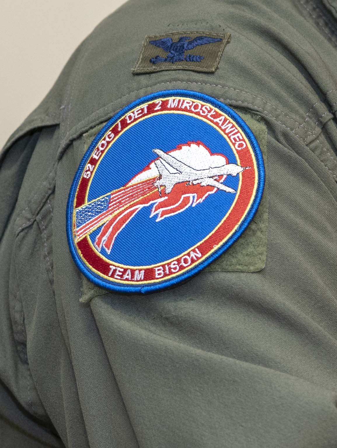 52nd Fighter Wing command team visit Det. 1, 2 > Royal Air Force ...