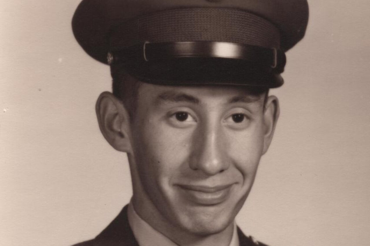 Medal of Honor Monday: Army Spc. Daniel Fernandez > U.S. Department of ...