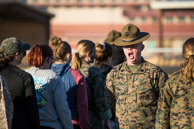 MALS-13 Hosts Jane Wayne Day > Marine Corps Air Station Yuma > News