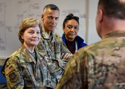 AMC commander, command chief visits JB MDL