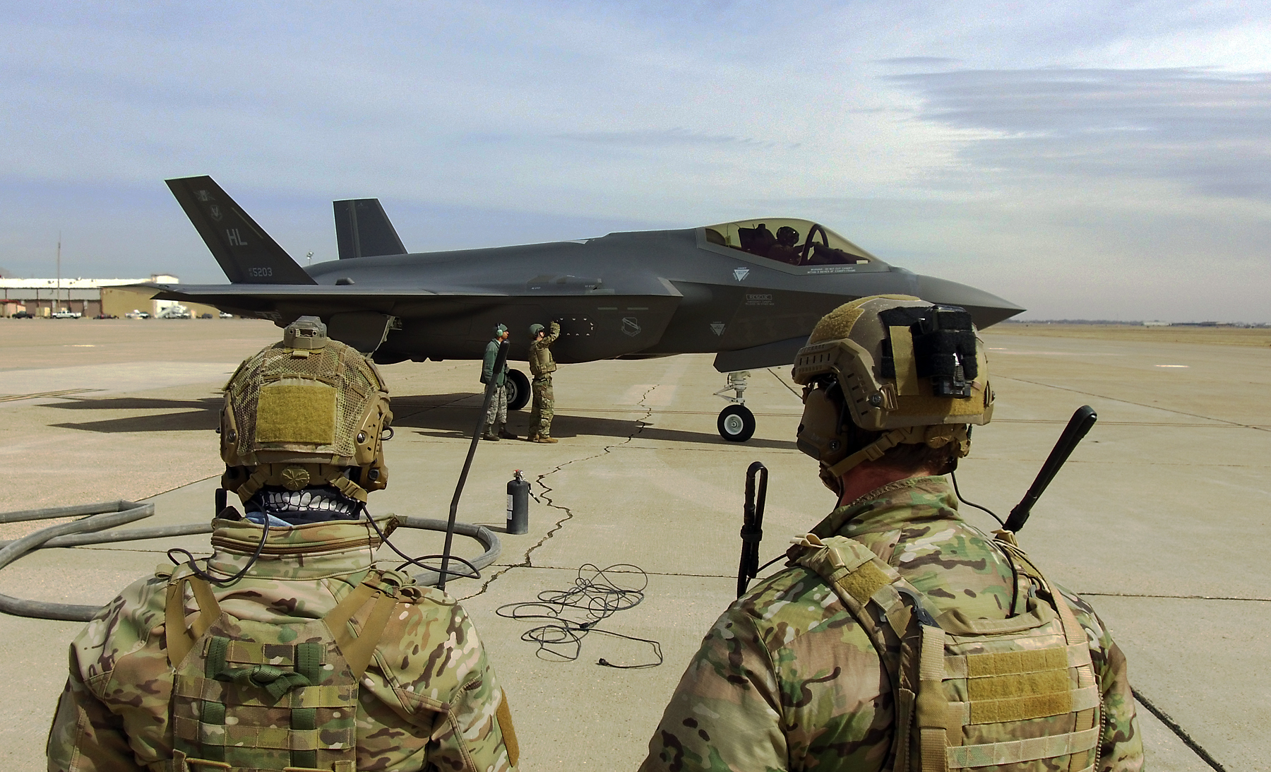 F-35A maintainers, special ops team for forward refueling > Hill Air ...