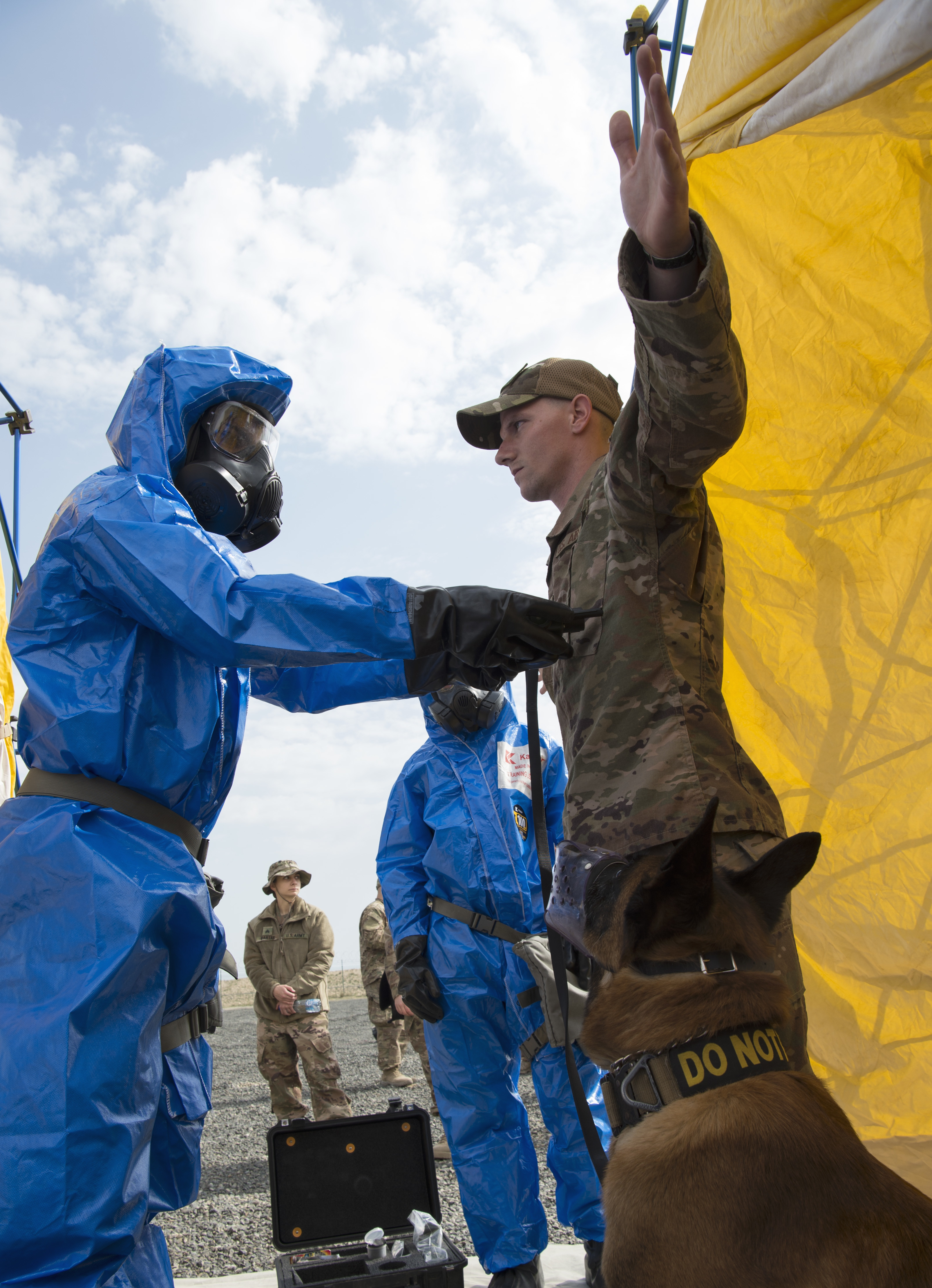 Airmen, Soldiers conduct joint CBRN training > U.S. Air Forces Central ...