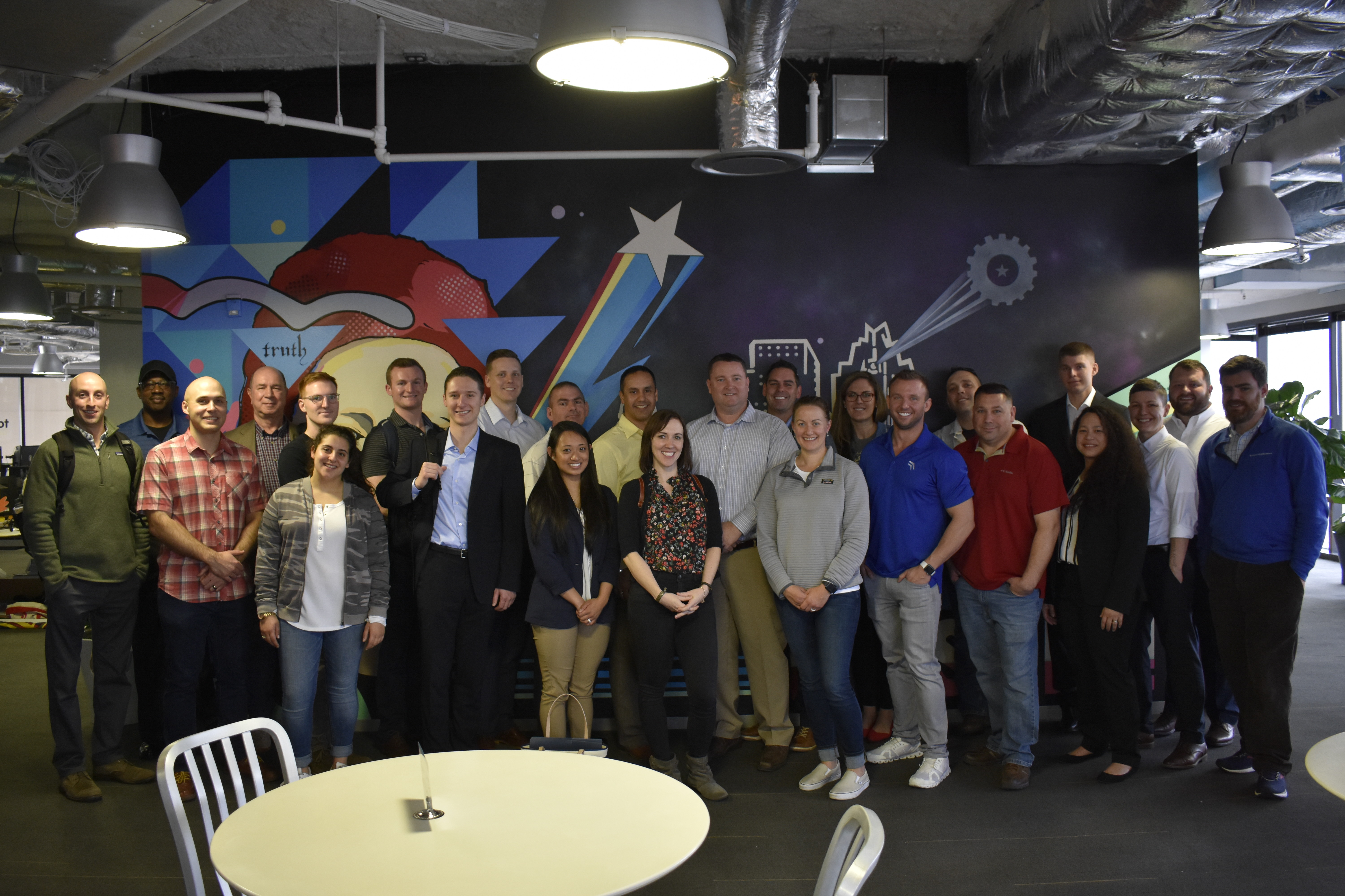 Air Force warfighters experience the future of innovation at AFWERX ...