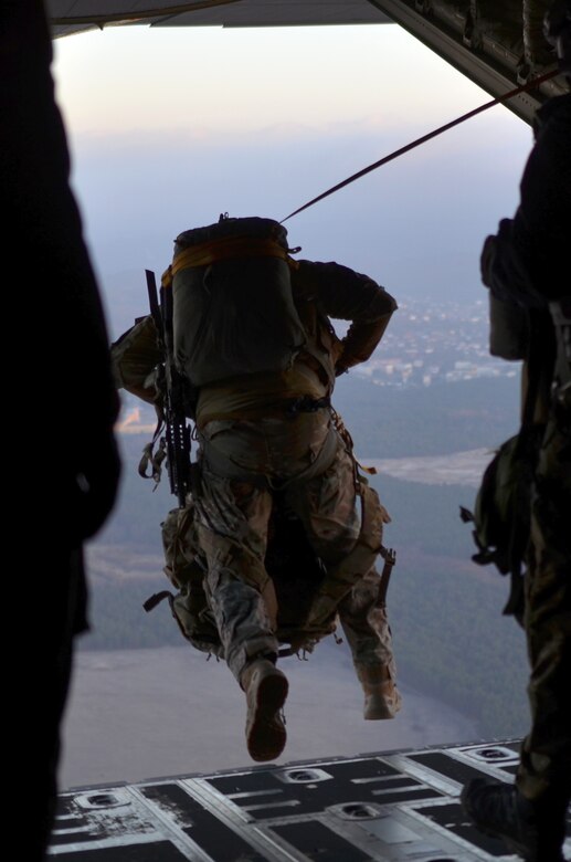 US SOF continue to enhance their ability alongside POL allies through ...