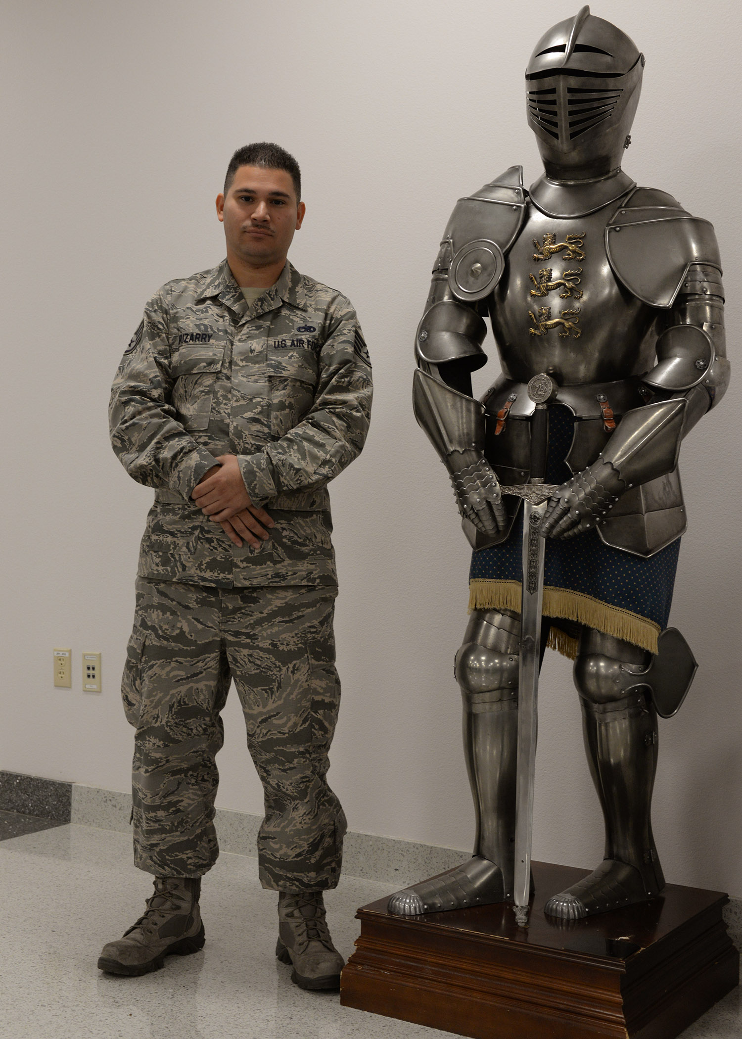 Emerald Knight’s Shine Restored > Luke Air Force Base > Article Display