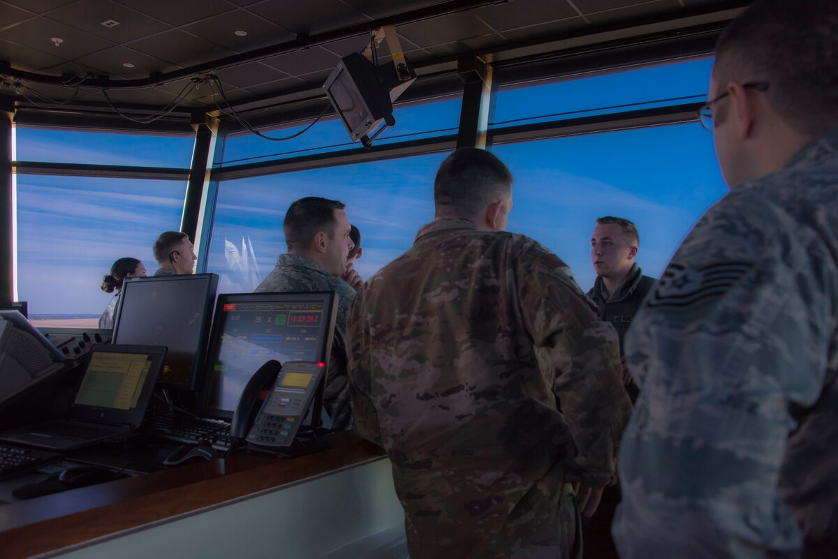 Dual control at Vance graduates more pilots > Vance Air Force Base ...