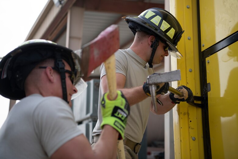 Rock Fire Stays Sharp with Forcible Entry Training > U.S. Air Forces ...