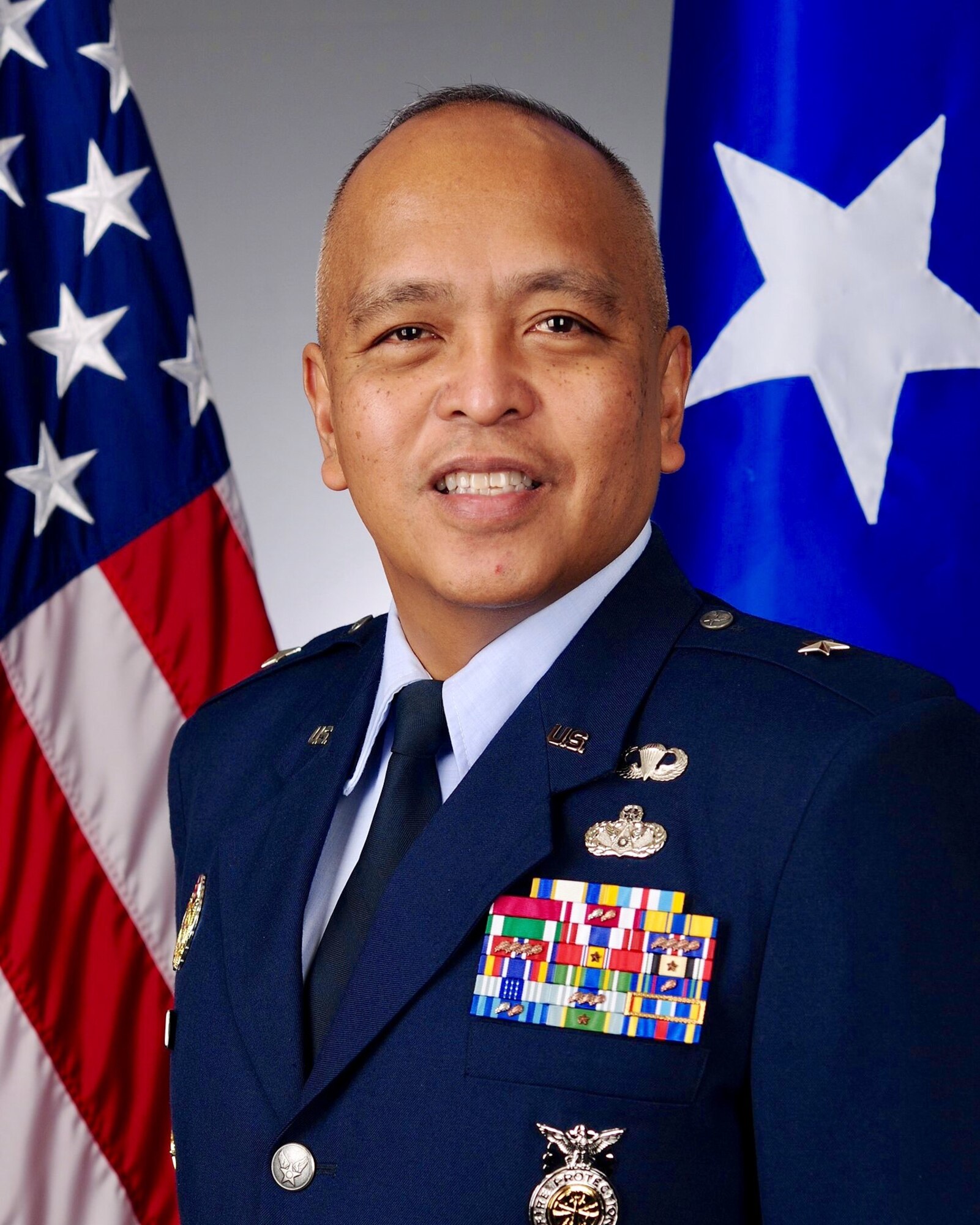 ROY AGUSTIN > Air Force > Biography Display
