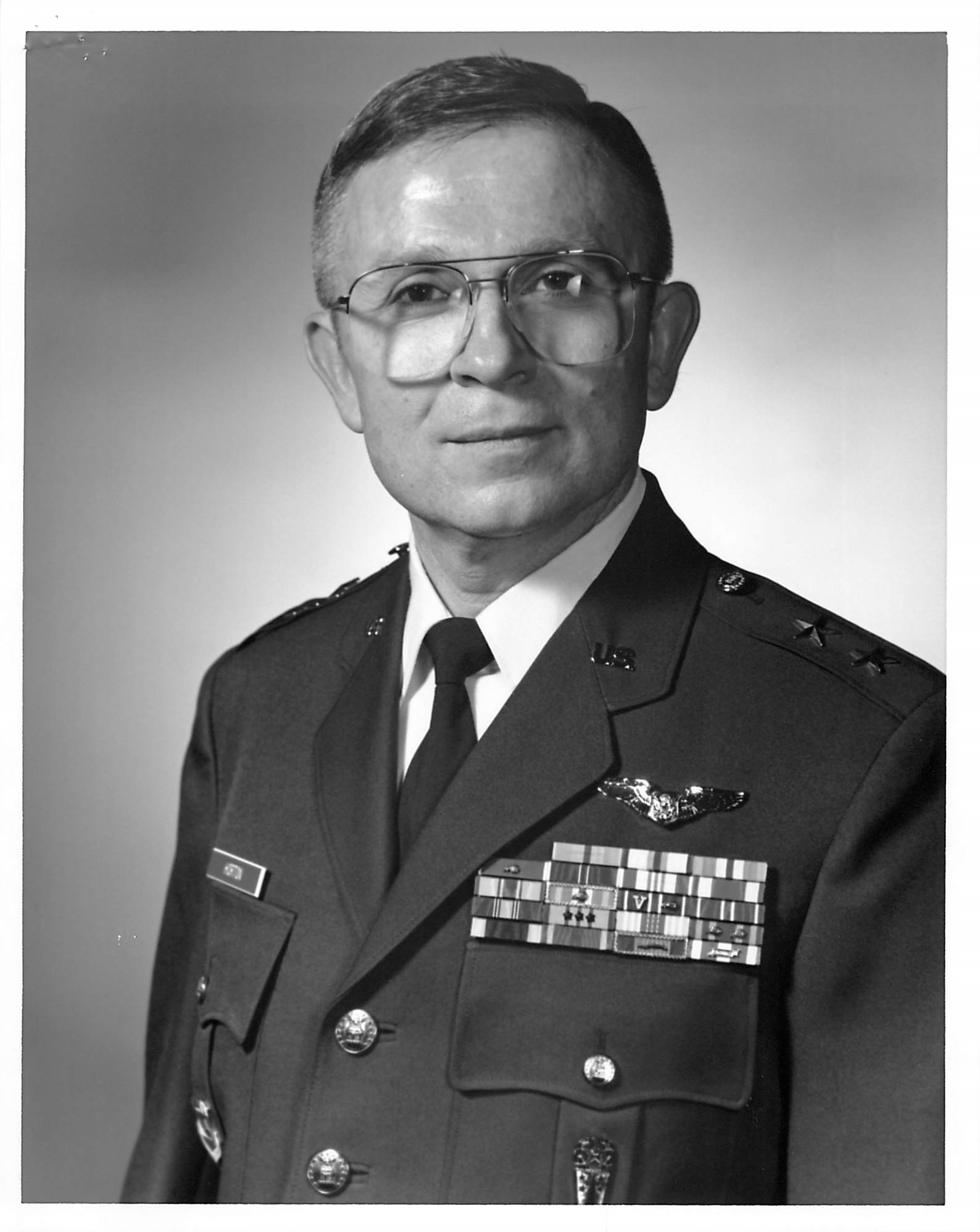 MAJOR GENERAL FRANK B. HORTON III > Air Force > Biography Display
