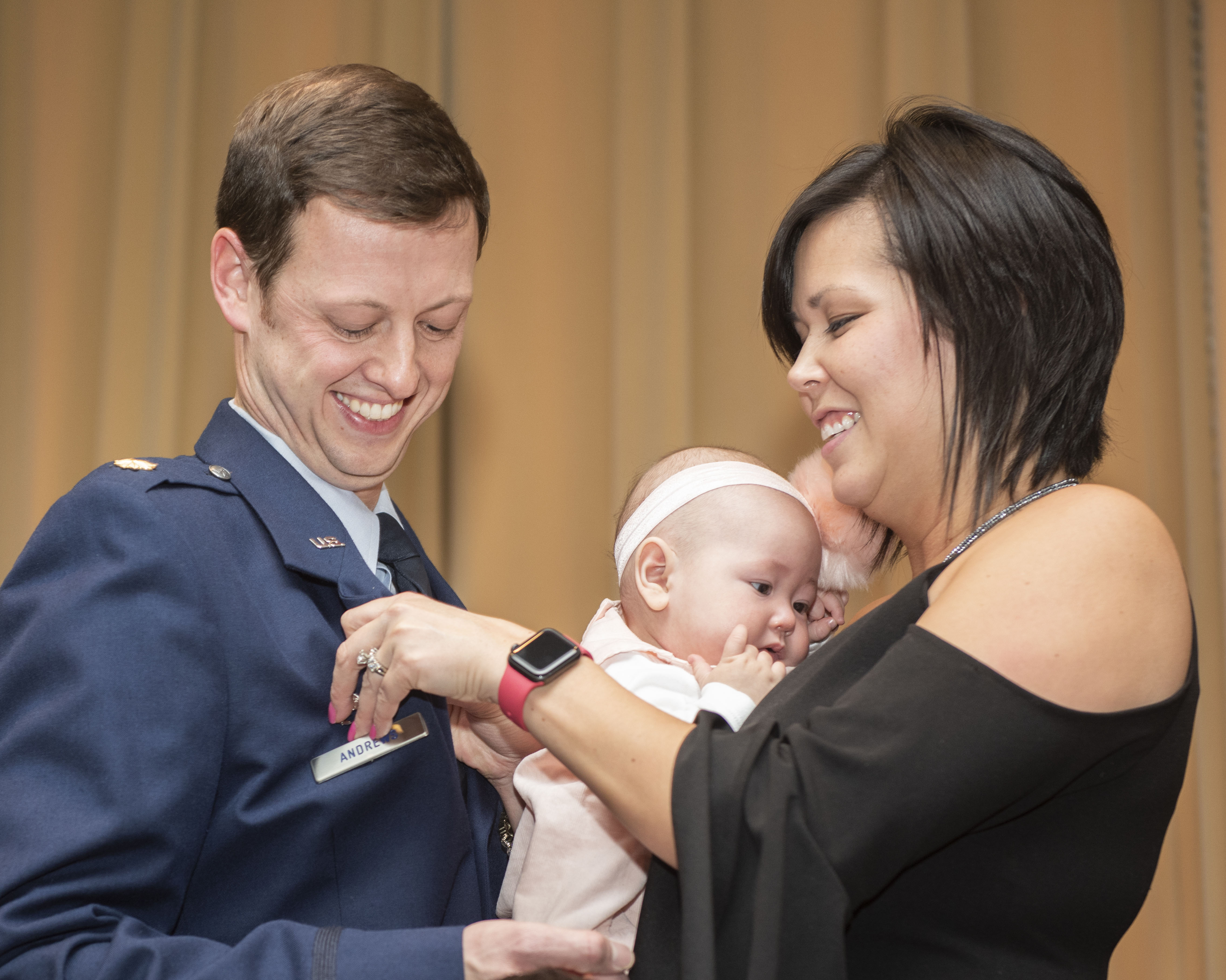 Andrews assumes command of new contracting flight > Vance Air Force ...