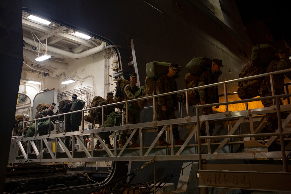 Groundbreaking Marine Unit Returns Home > I Marine Expeditionary Force ...