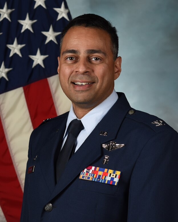 27 SOMDG Commander > Cannon Air Force Base > Display