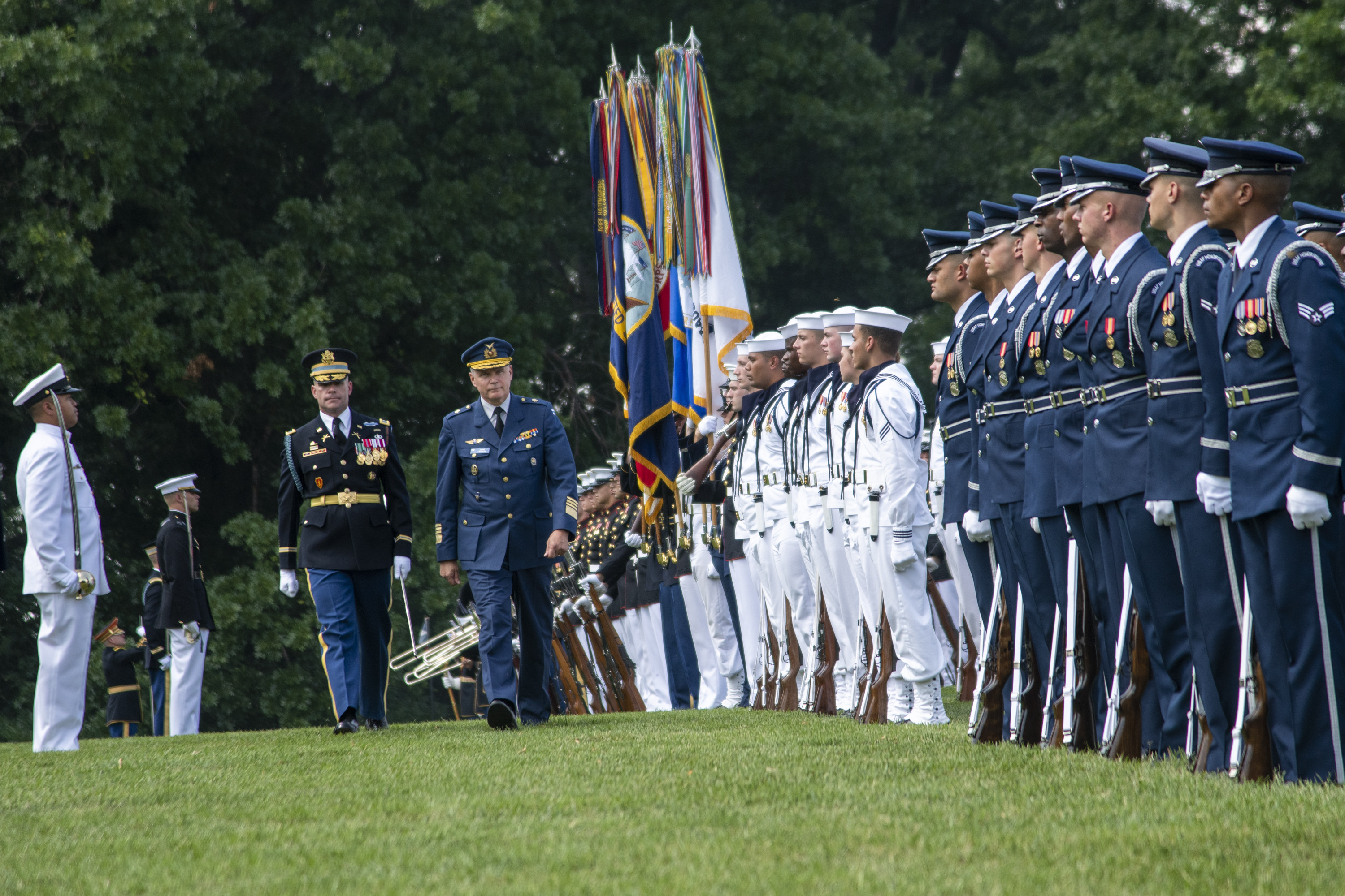 Dunford Presents Legion of Merit to Finnish Defense Chief > Air ...