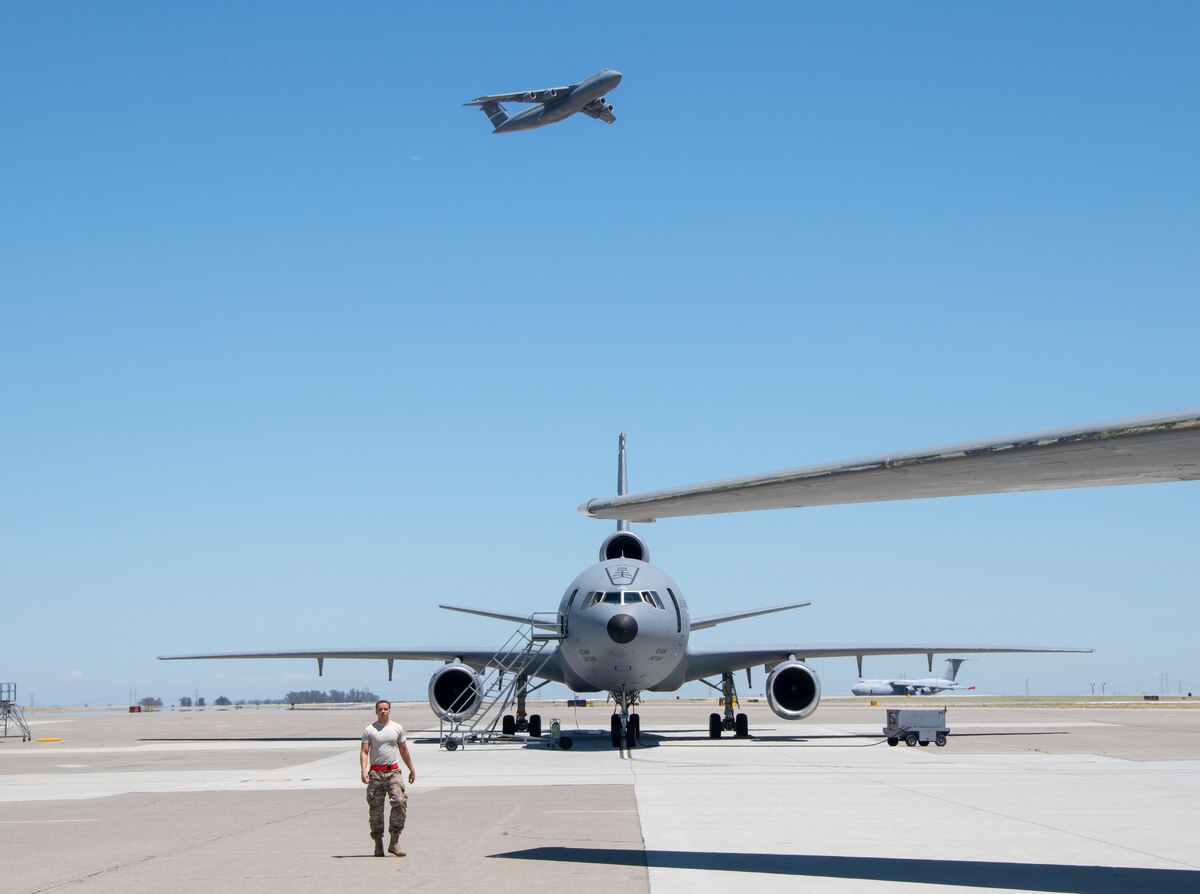 So much more than just a sky mechanic > Twenty-First Air Force & U.S ...