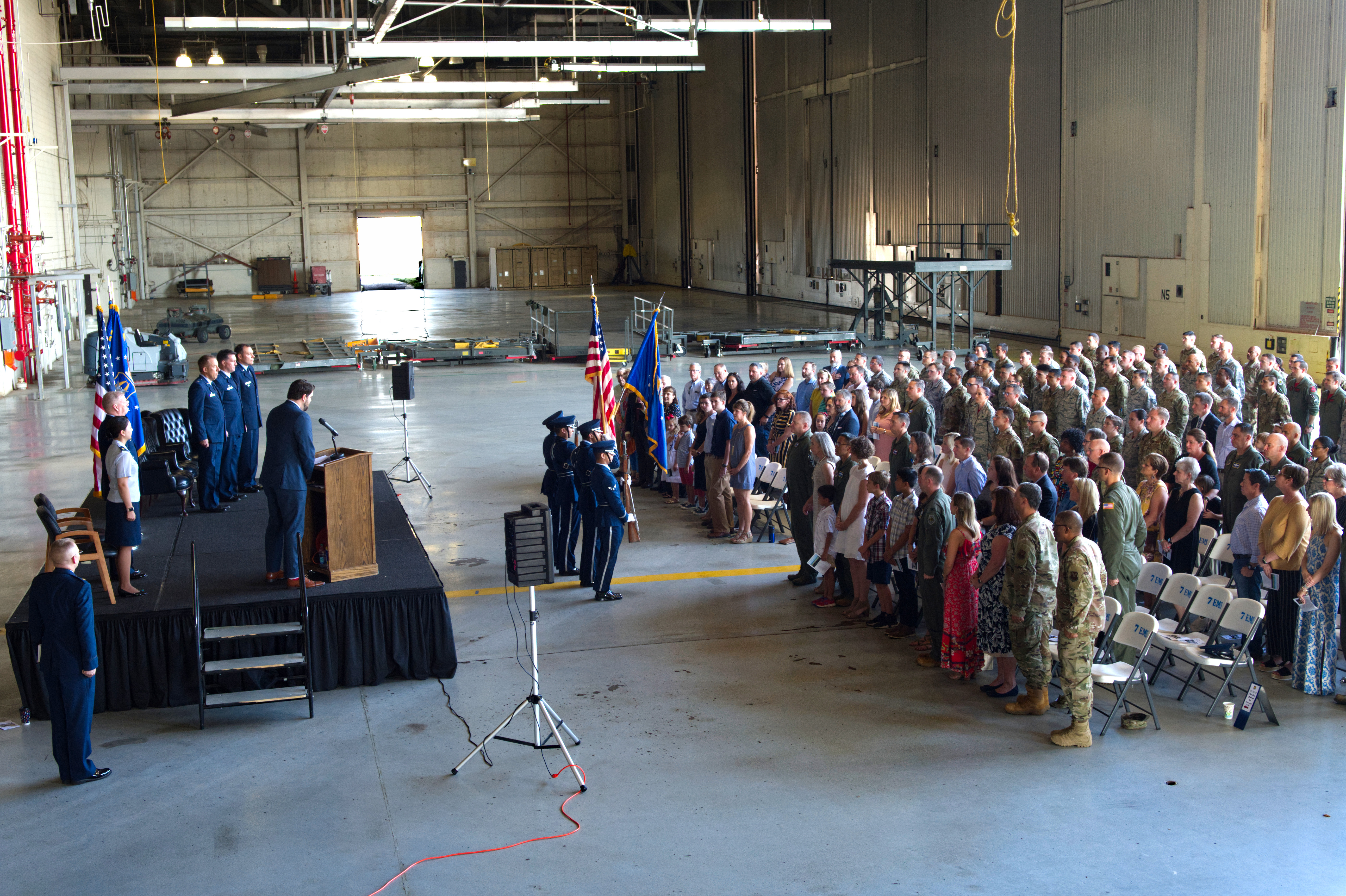 New commander for the 489th Bomb Group > Air Force Test Center > News