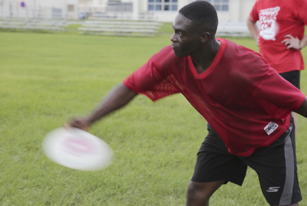 Marines compete in friendly ultimate frisbee match