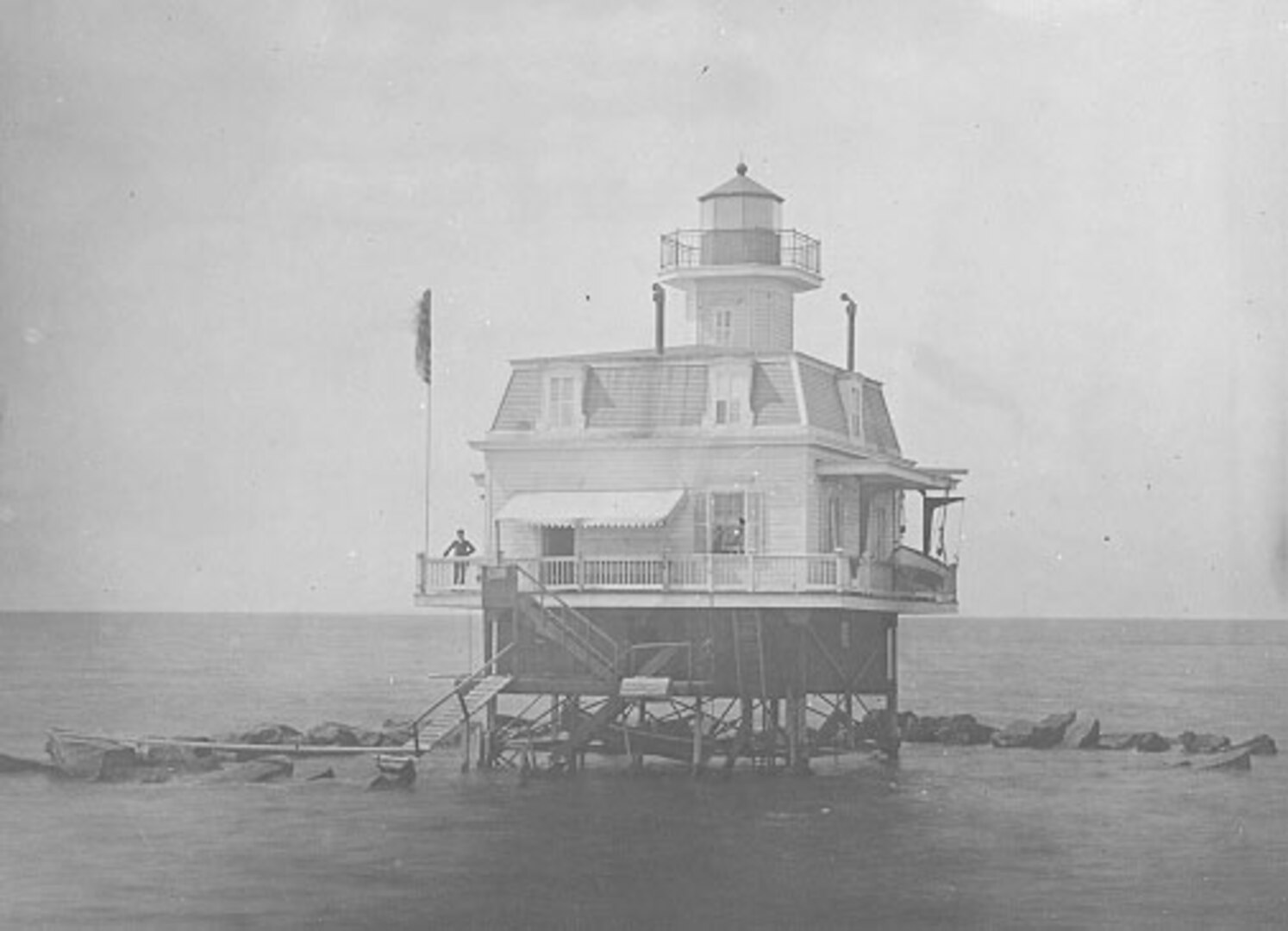 Bridgeport Harbor Lighthouse > United States Coast Guard > Article Listings