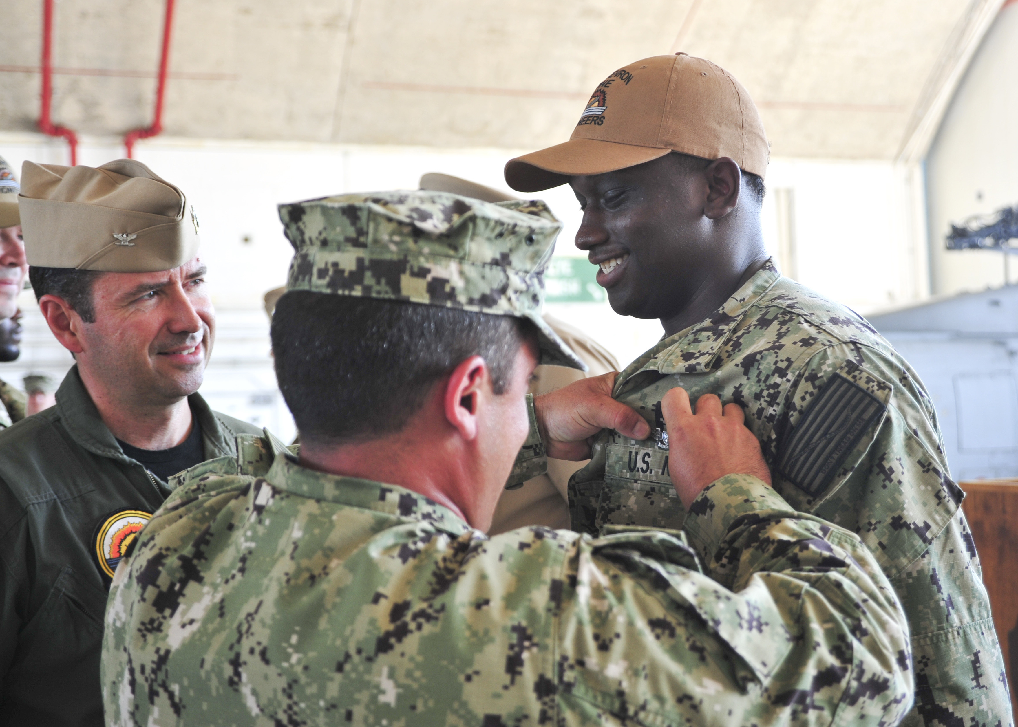 Naval Air Forces Announces Changes to Enlisted Air Warfare Specialist ...