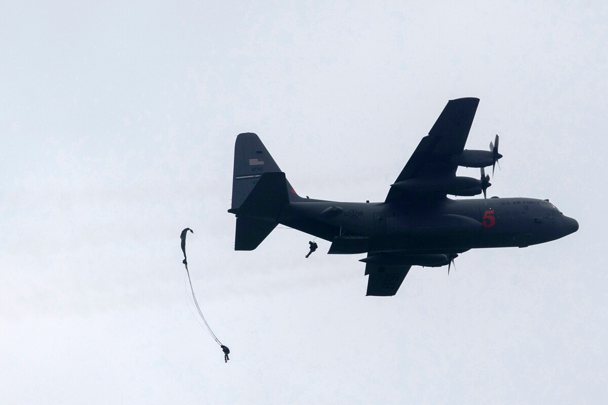 22nd STS hone global access capabilities > Air Force Special Tactics ...