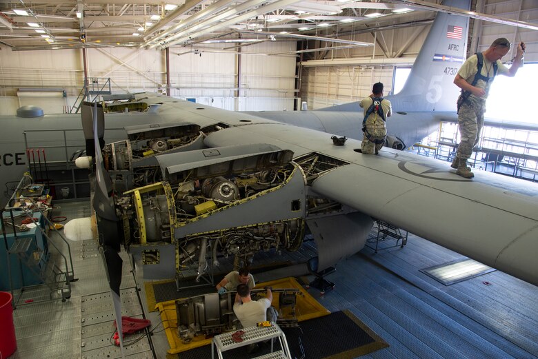 Even C-130’s need a little time for self-care > 302nd Airlift Wing ...