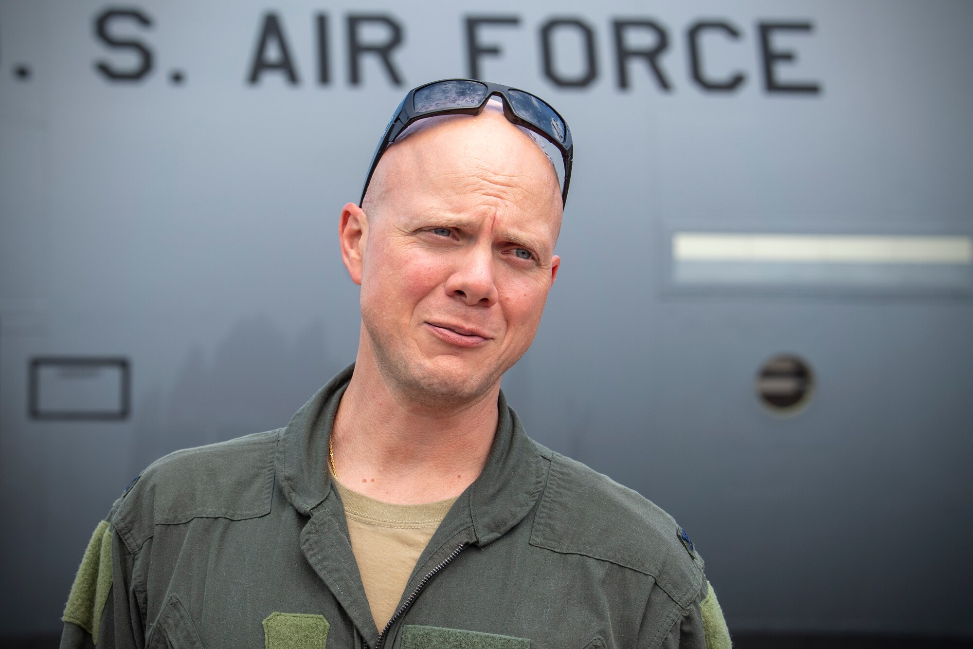 Col. King completes fini flight > Air Force Test Center > News