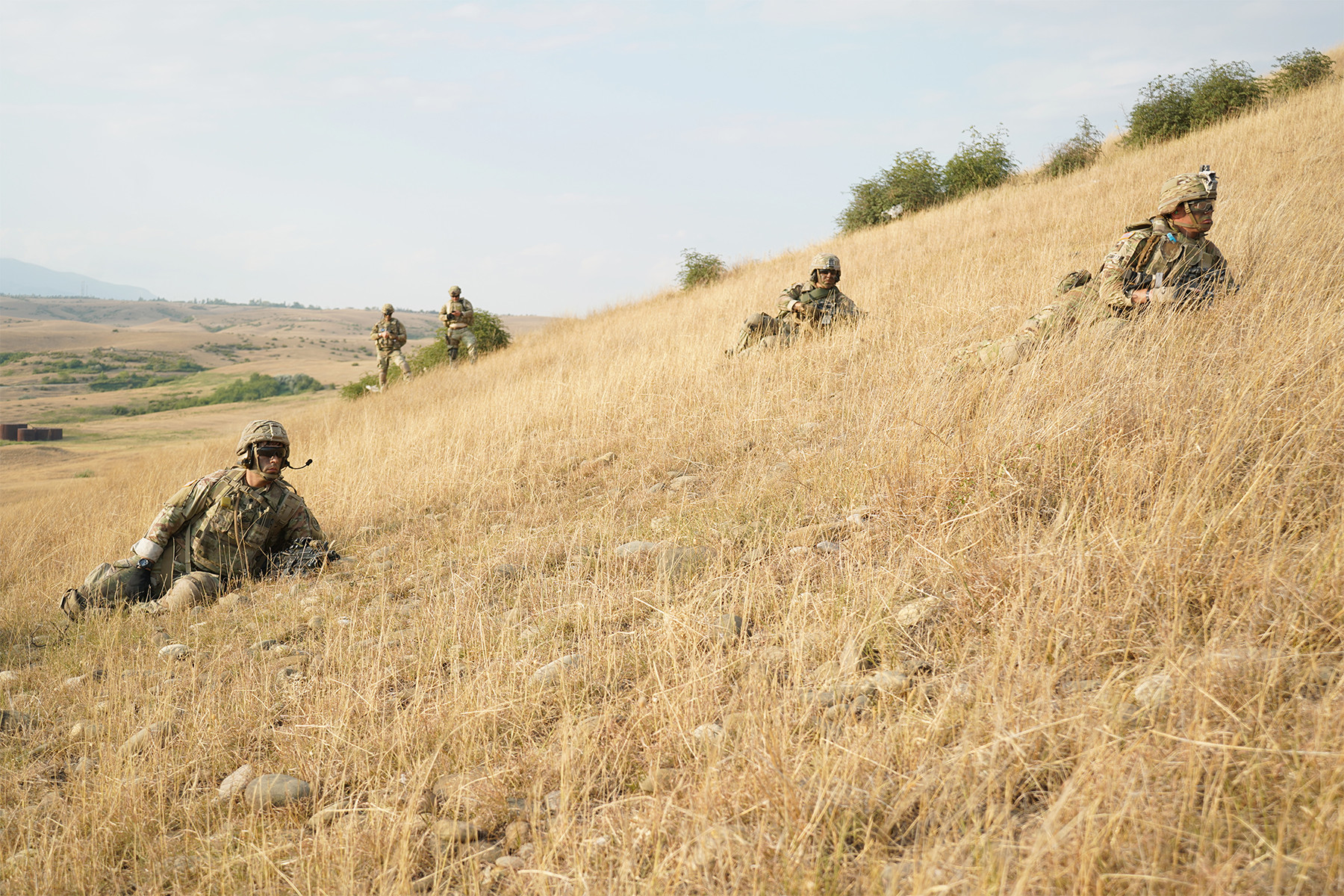 Soldiers advance toward simulated enemy targets near Tbilisi, Georgia ...
