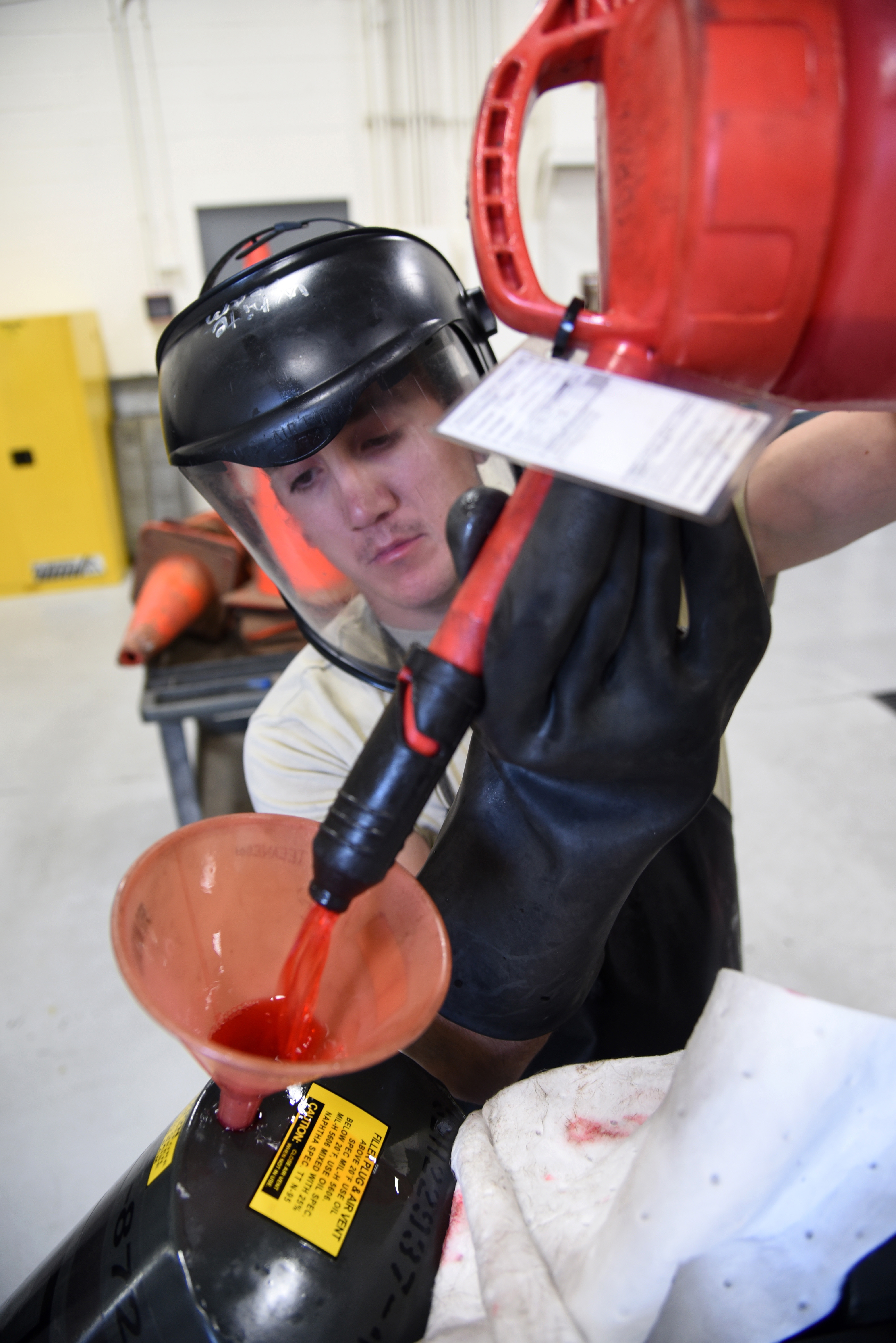 AGE: more than a behind-the-scenes operation > 552nd Air Control Wing ...