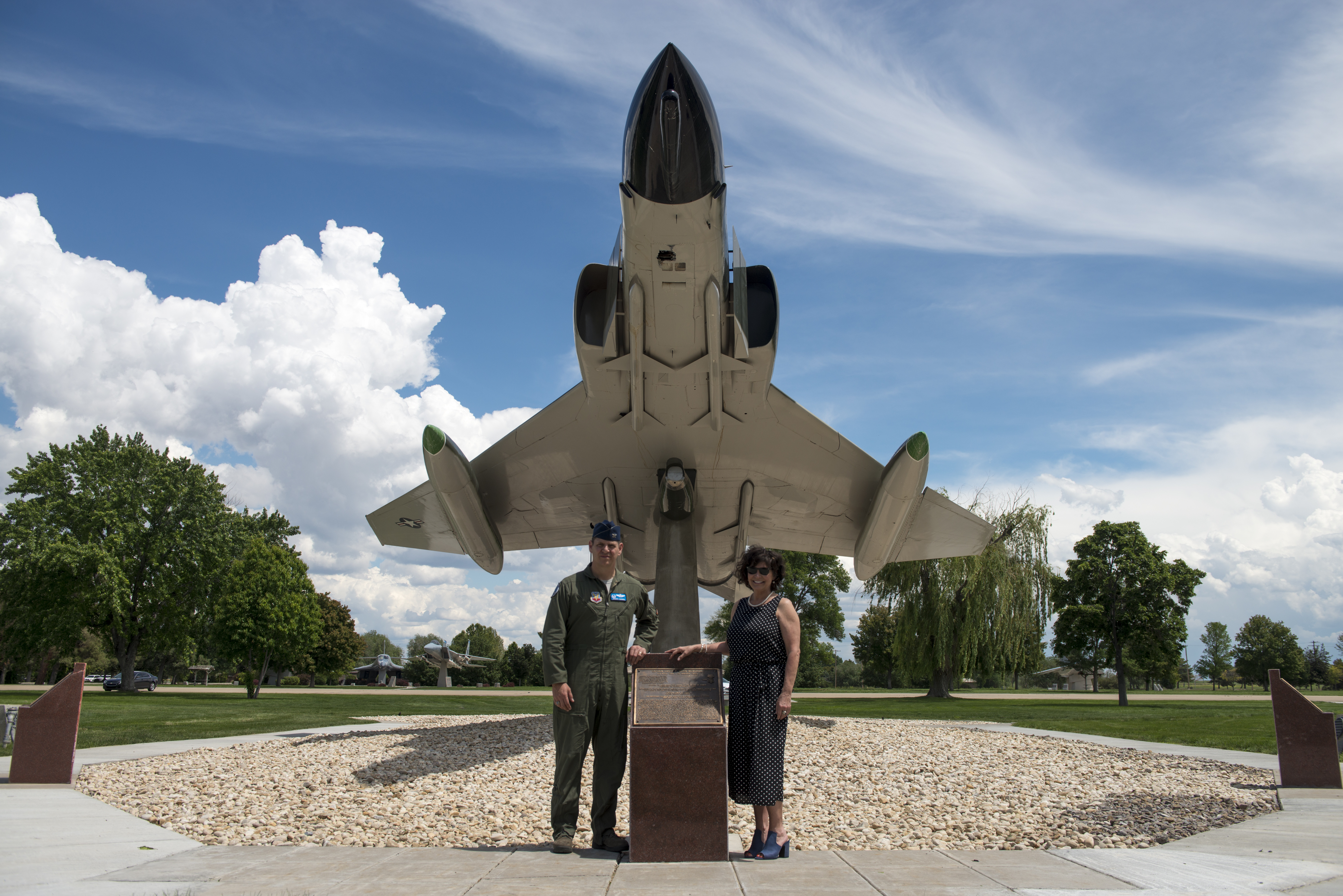 Janine Sijan-Rozina visits MHAFB, presents SIJAN documentary > Air ...