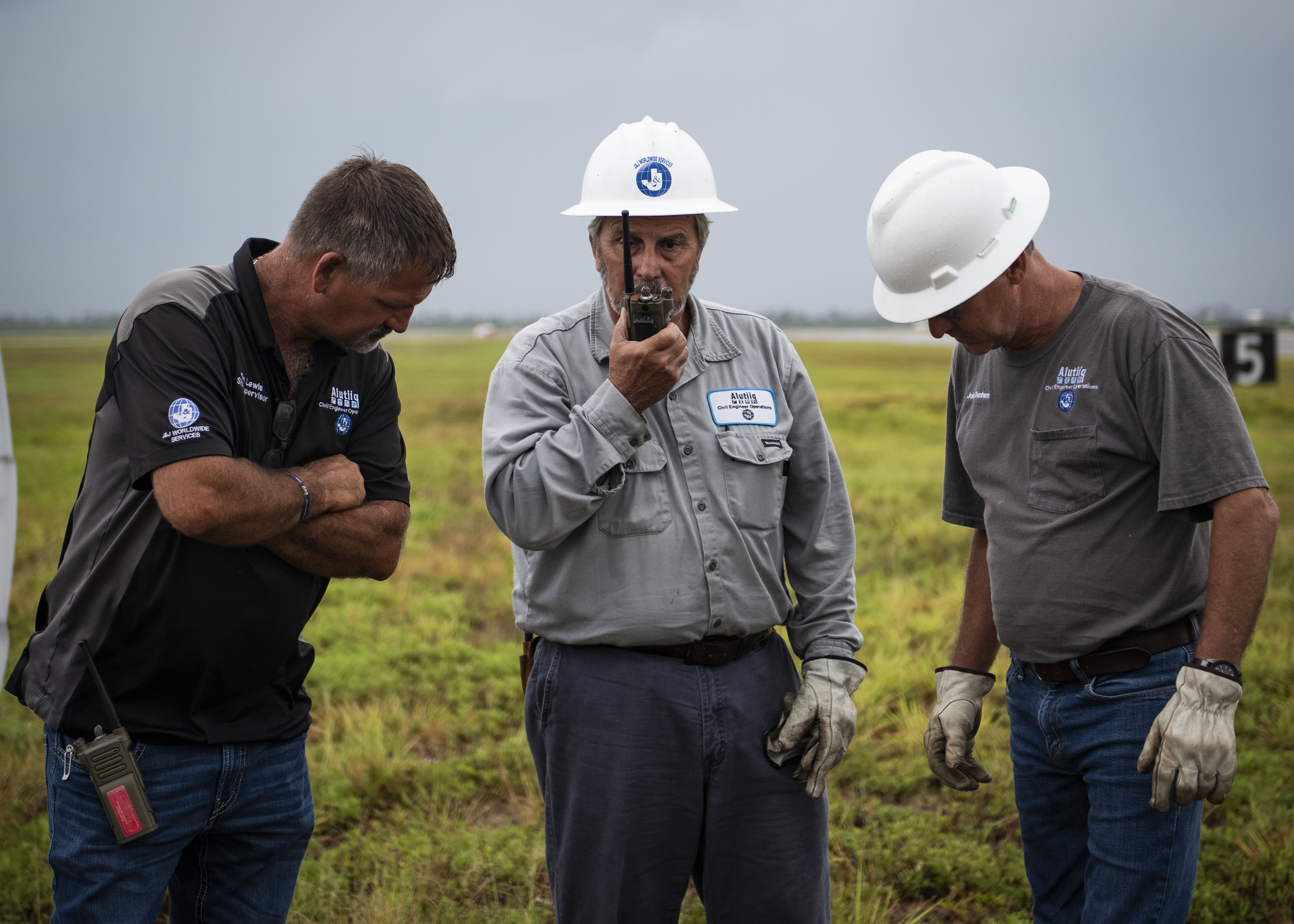 325 CES inspects airfield lighting > Tyndall Air Force Base > Article ...