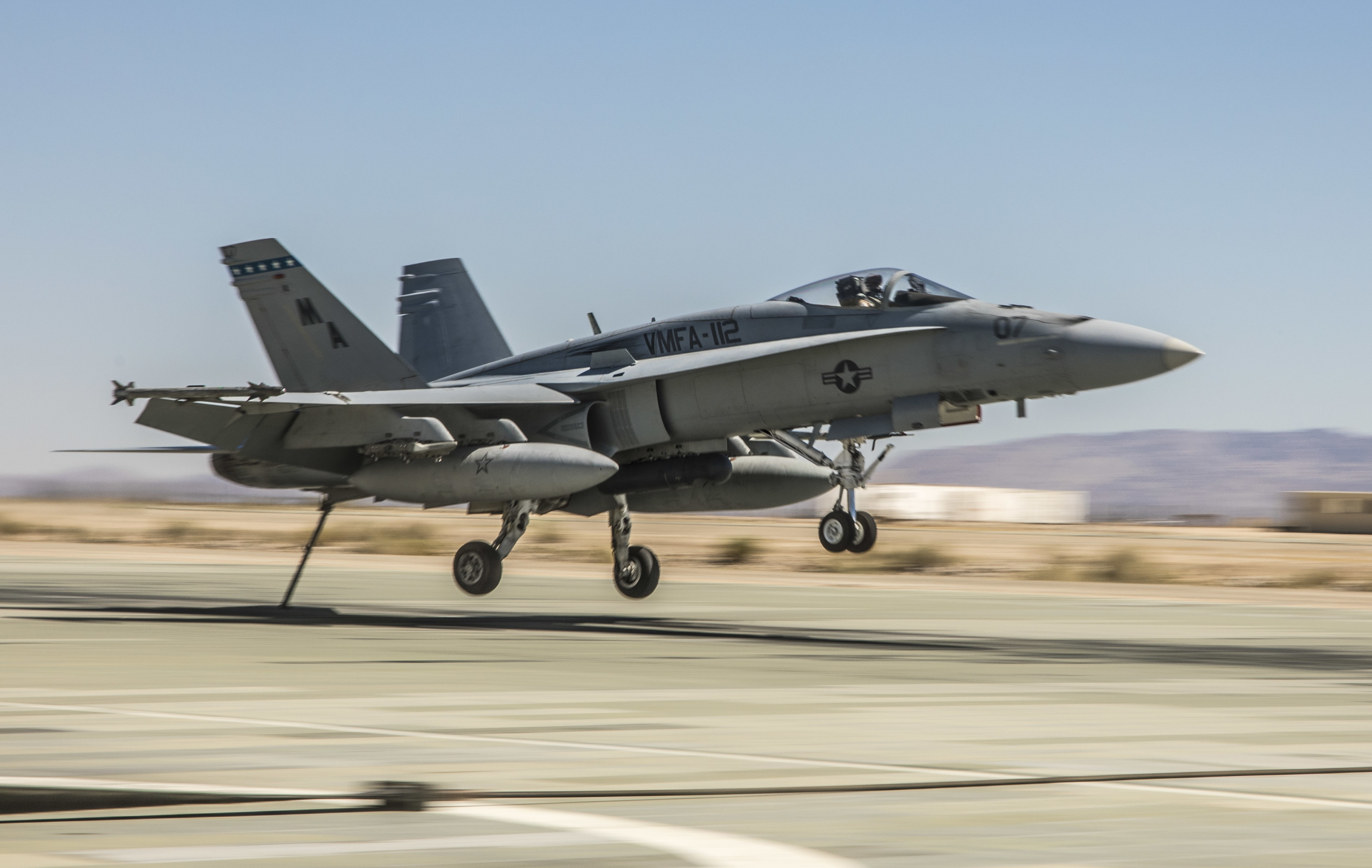 Expeditionary Airfield Arrestment during ITX 4-19