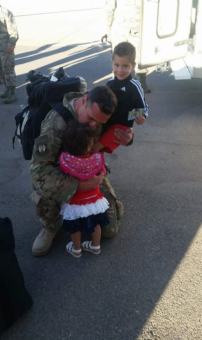 Active-duty dad reflects on hardships of parenting, military life ...