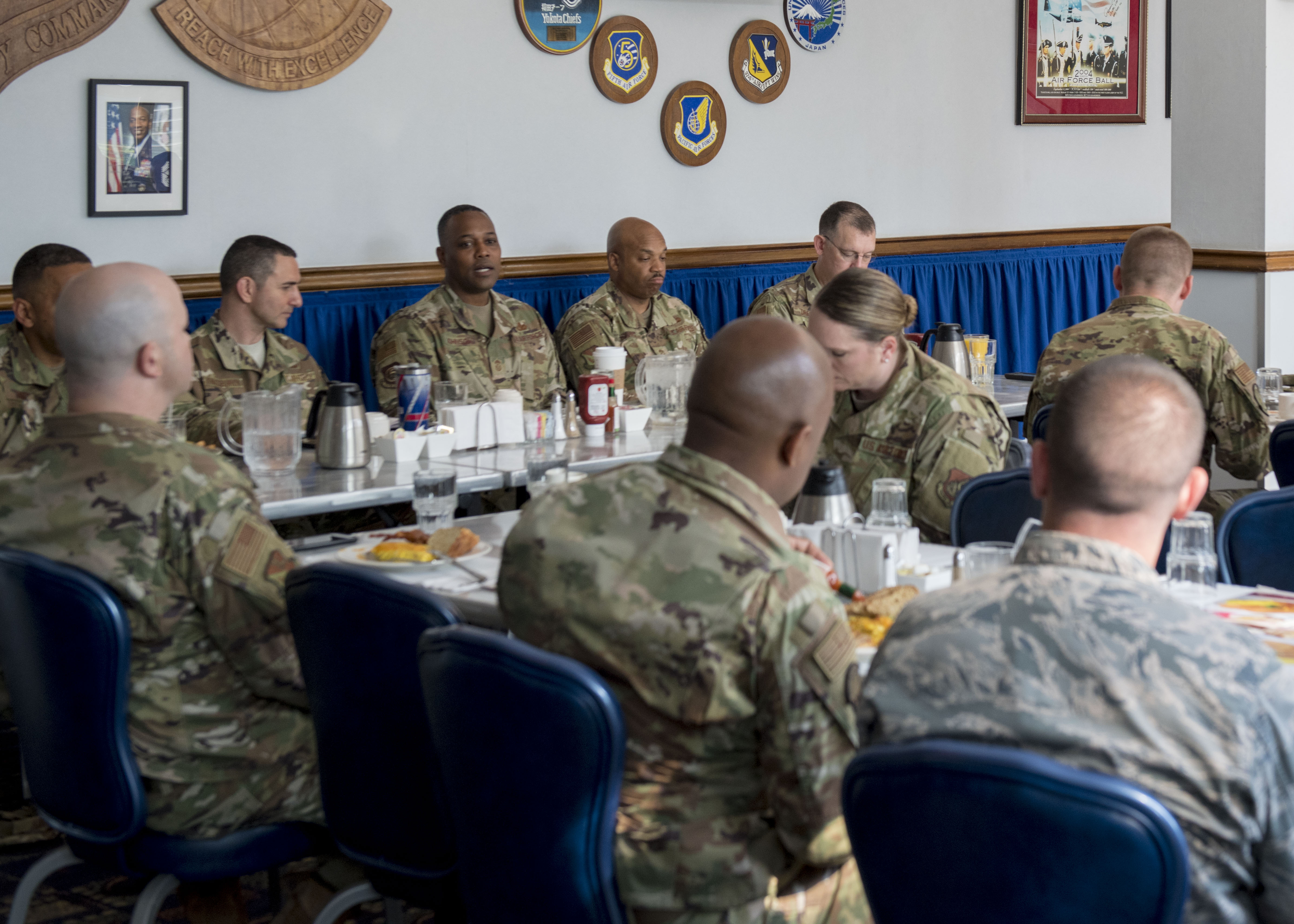 PACAF Command Chief visits Yokota Airmen
