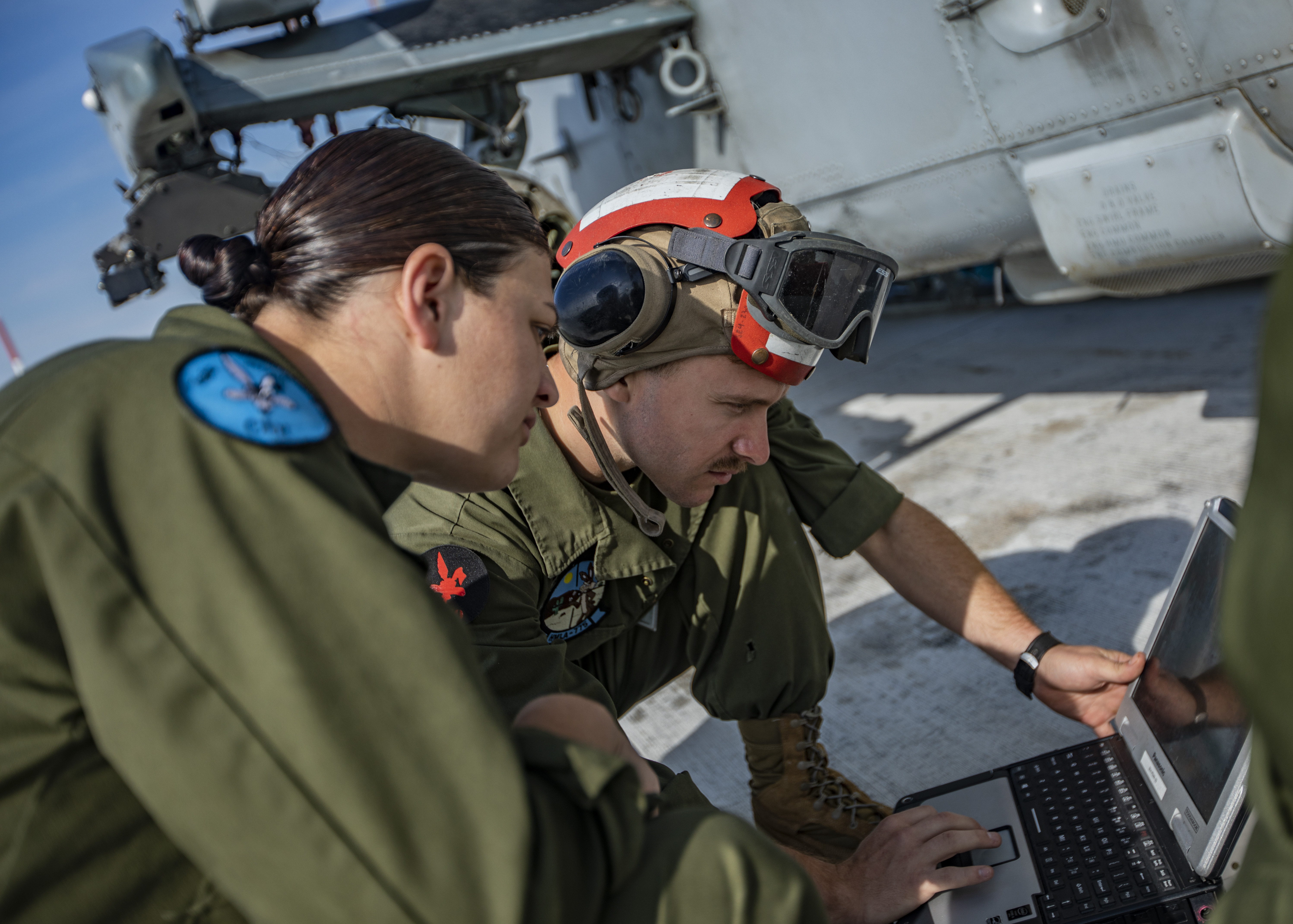 MAG-41 Marines conduct maintenance checks in Canada