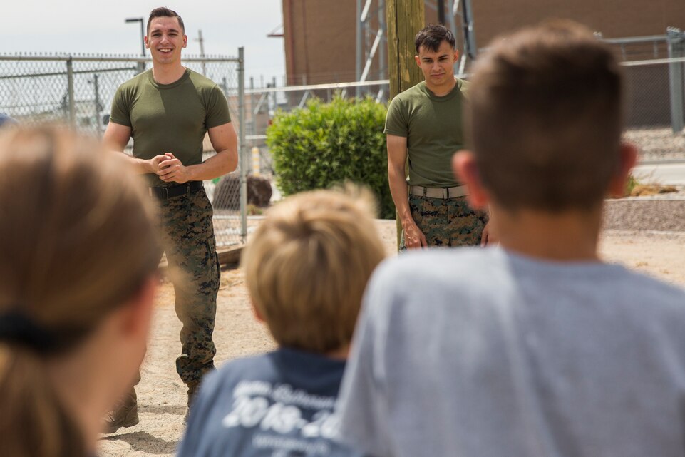 Local Students Visit MCAS Yuma > Marine Corps Air Station Yuma > News