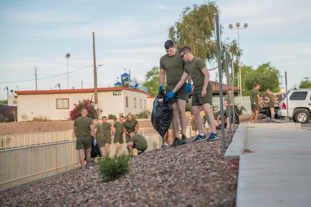 H&HS Marines Conduct Base Clean Up > Marine Corps Air Station Yuma > News