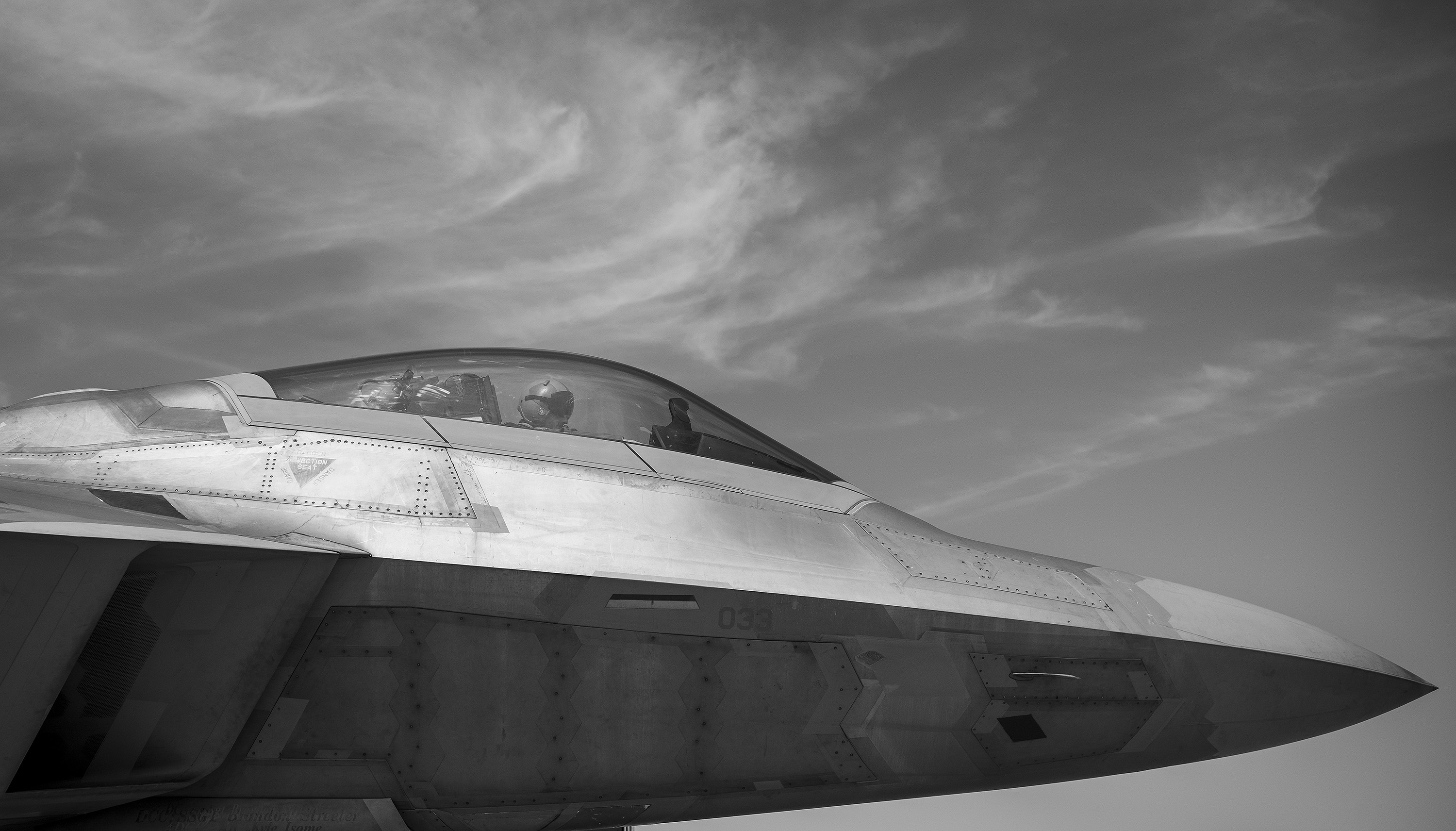 Raptors begin night ops > Eglin Air Force Base > Article Display