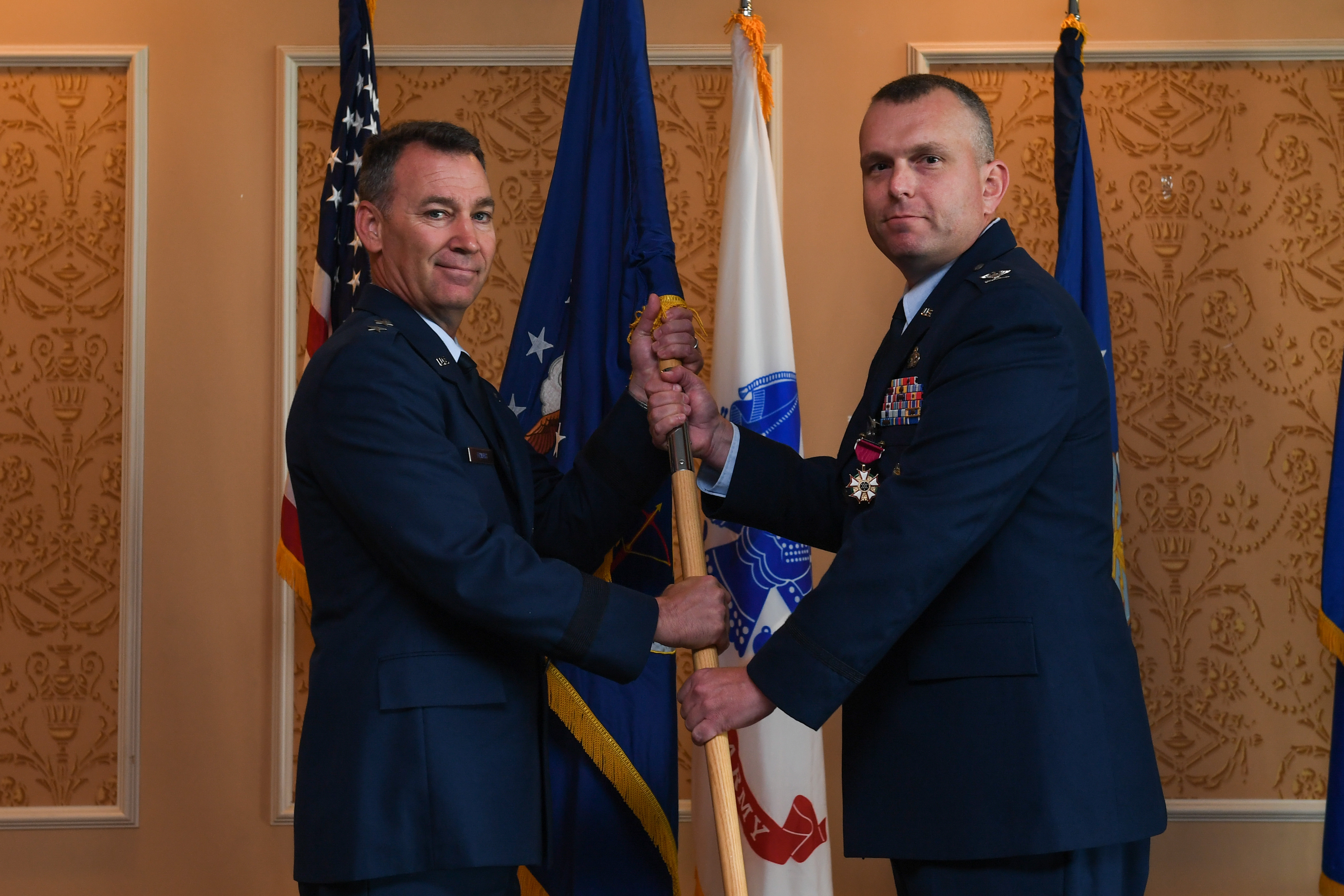 633rd ABW welcomes new commander