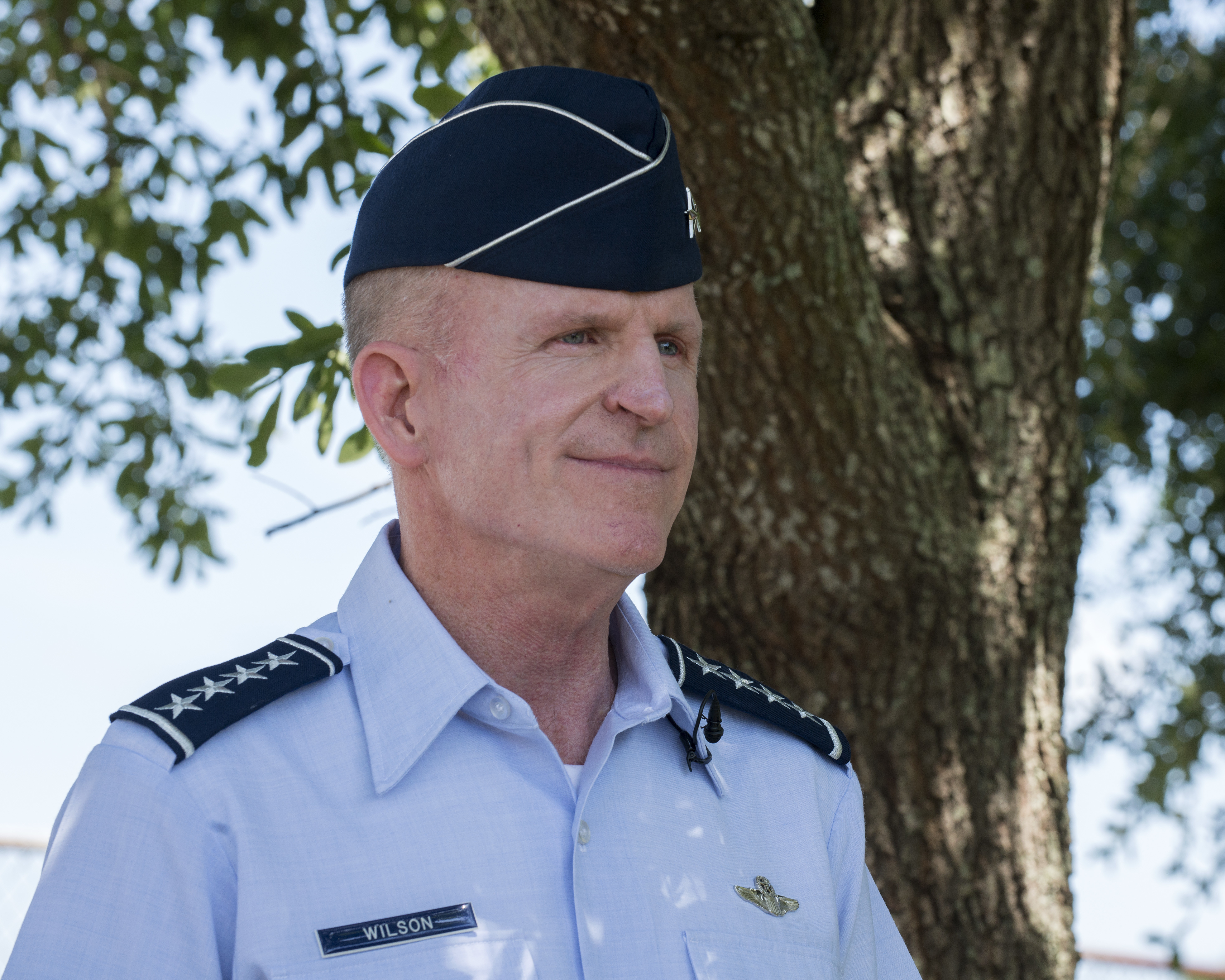 MacDill, Tampa Bay welcome VCSAF for DOD Warrior Games > MacDill Air ...