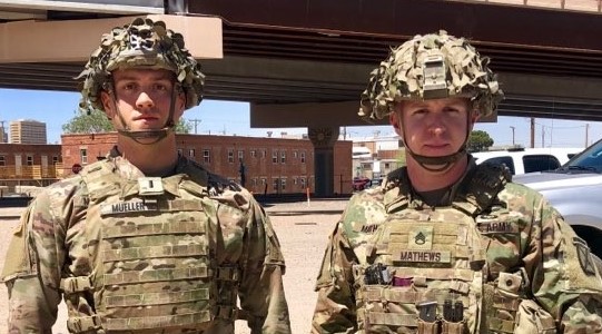 Soldiers rescue two migrants from waters on U.S. border > U.S. Northern ...