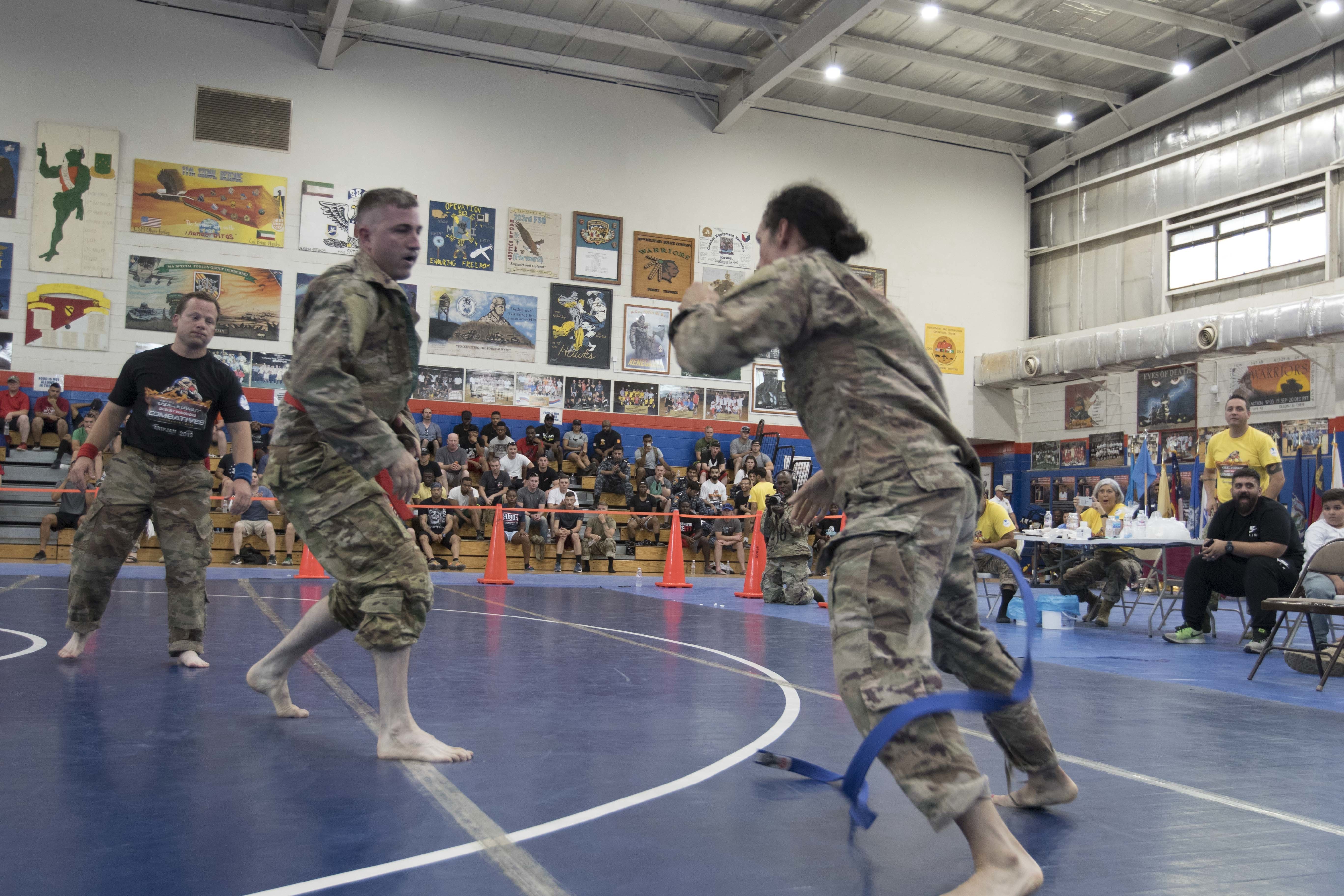 U.S. Service Members and Kuwaitis Compete in Combatives Tournament > U ...