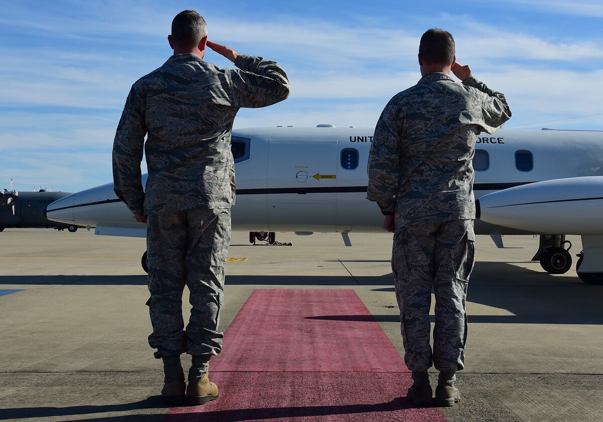 Welcome Home Gen. Holmes > Seymour Johnson Air Force Base > Article Display