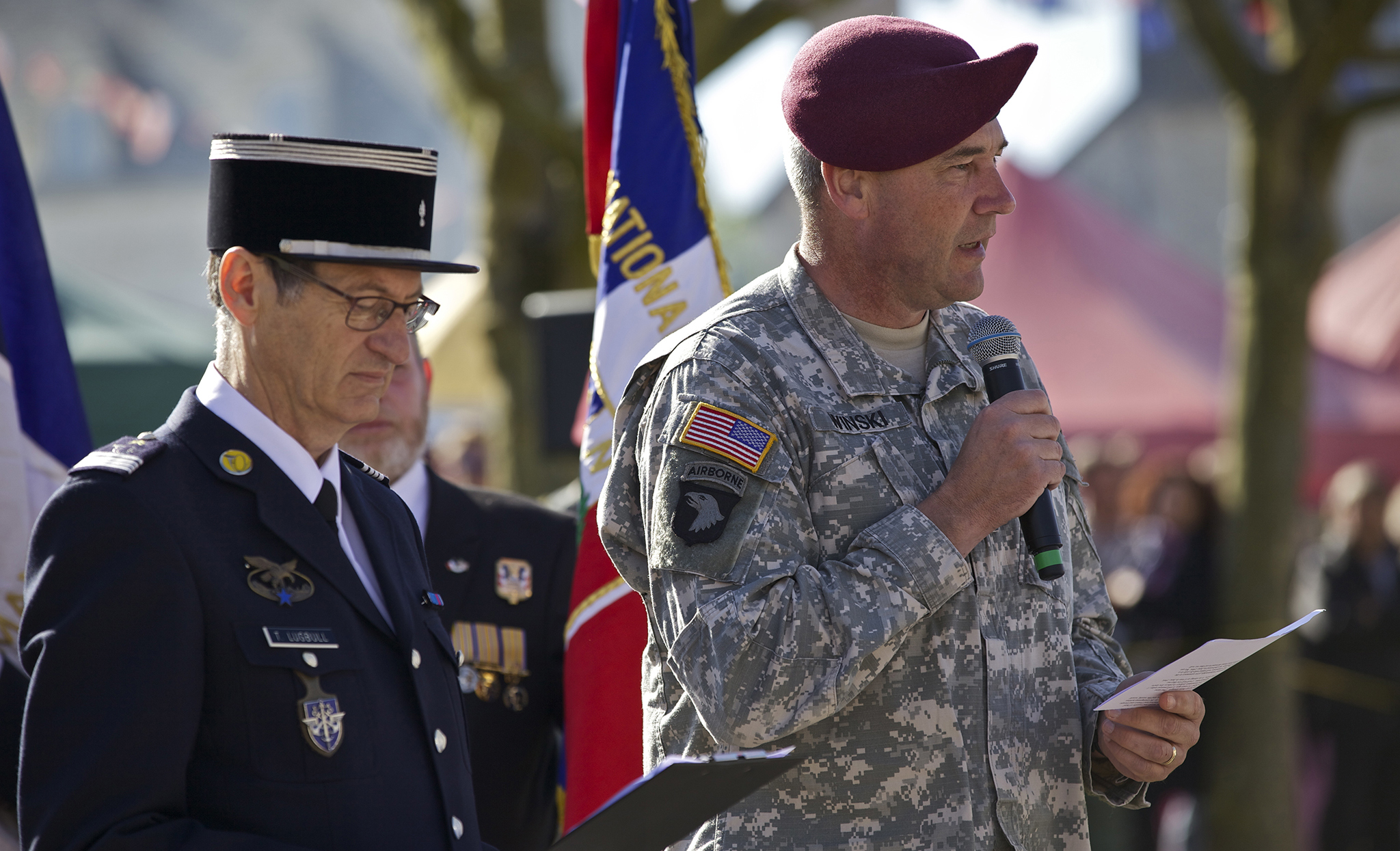 Brig. Gen. Brian Winski of the 82nd Airborne Division in Sainte-Mère ...
