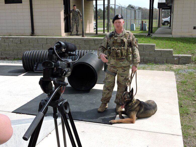 78 SFS hosts local media for National K-9 Veterans Day > Robins Air ...