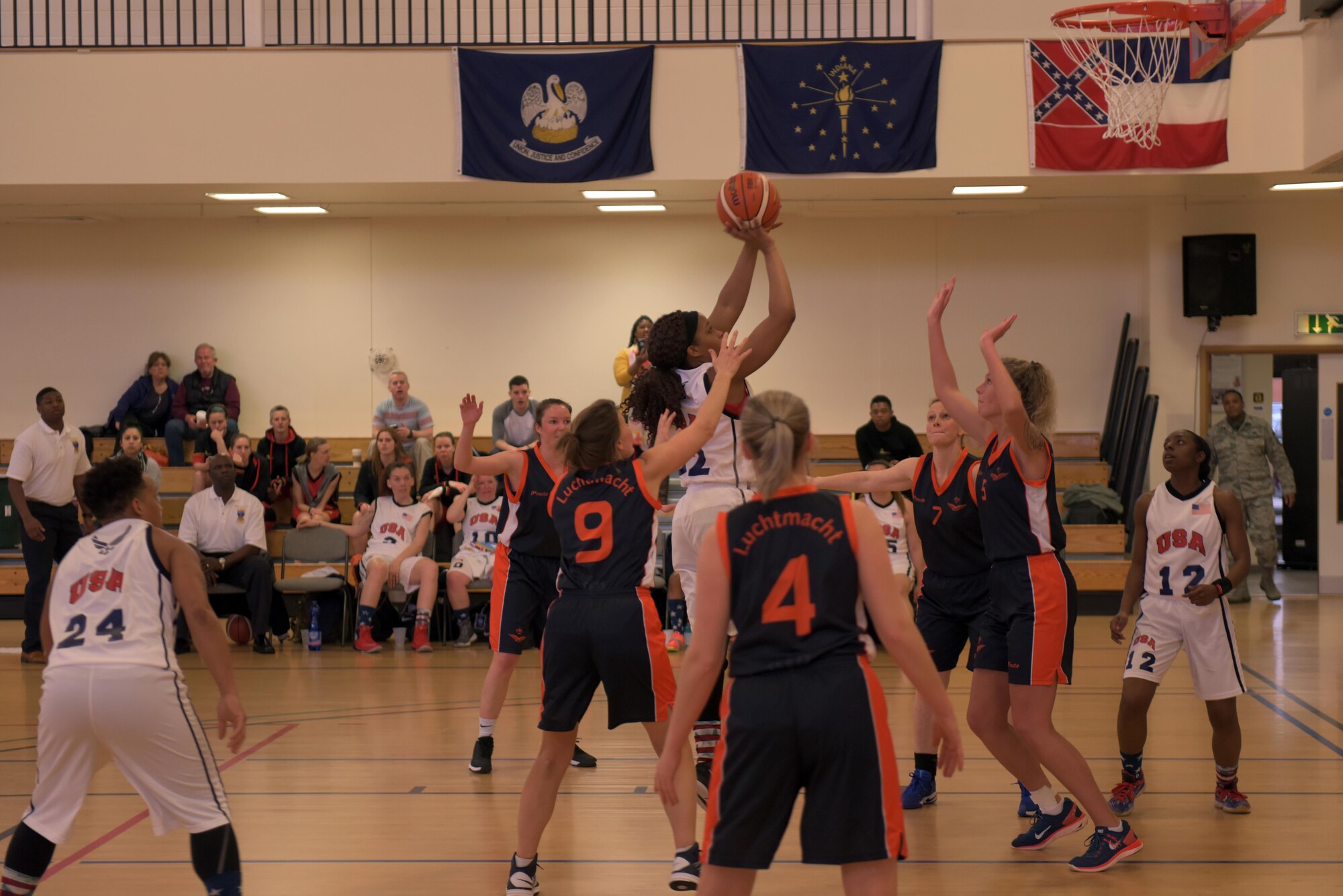 RAF Mildenhall Hosts AIRCOM basketball championship > Royal Air Force ...